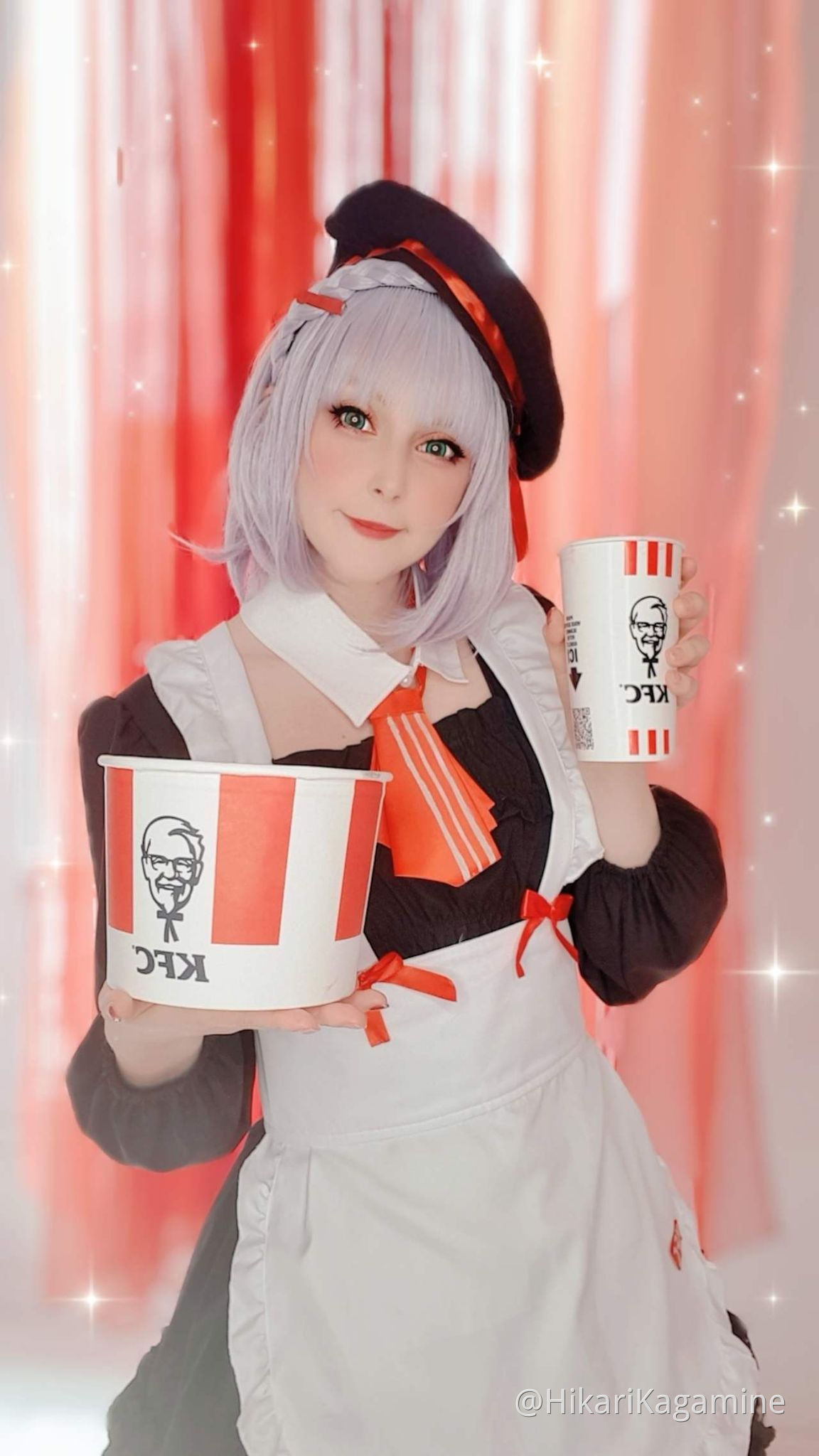 [FR/EN] Noëlle KFC Cosplay Genshin Impact | HoYoLAB