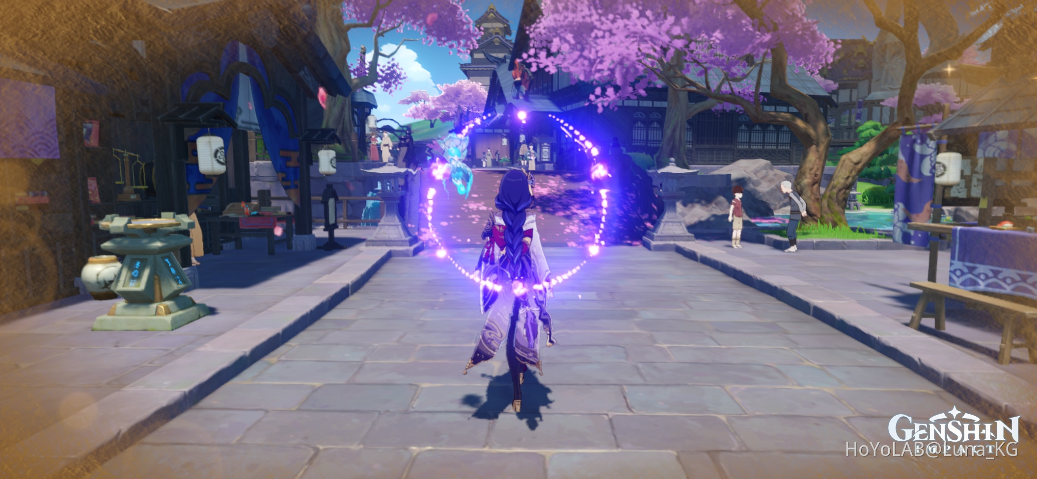 Raiden taking a stroll in Inazuma city