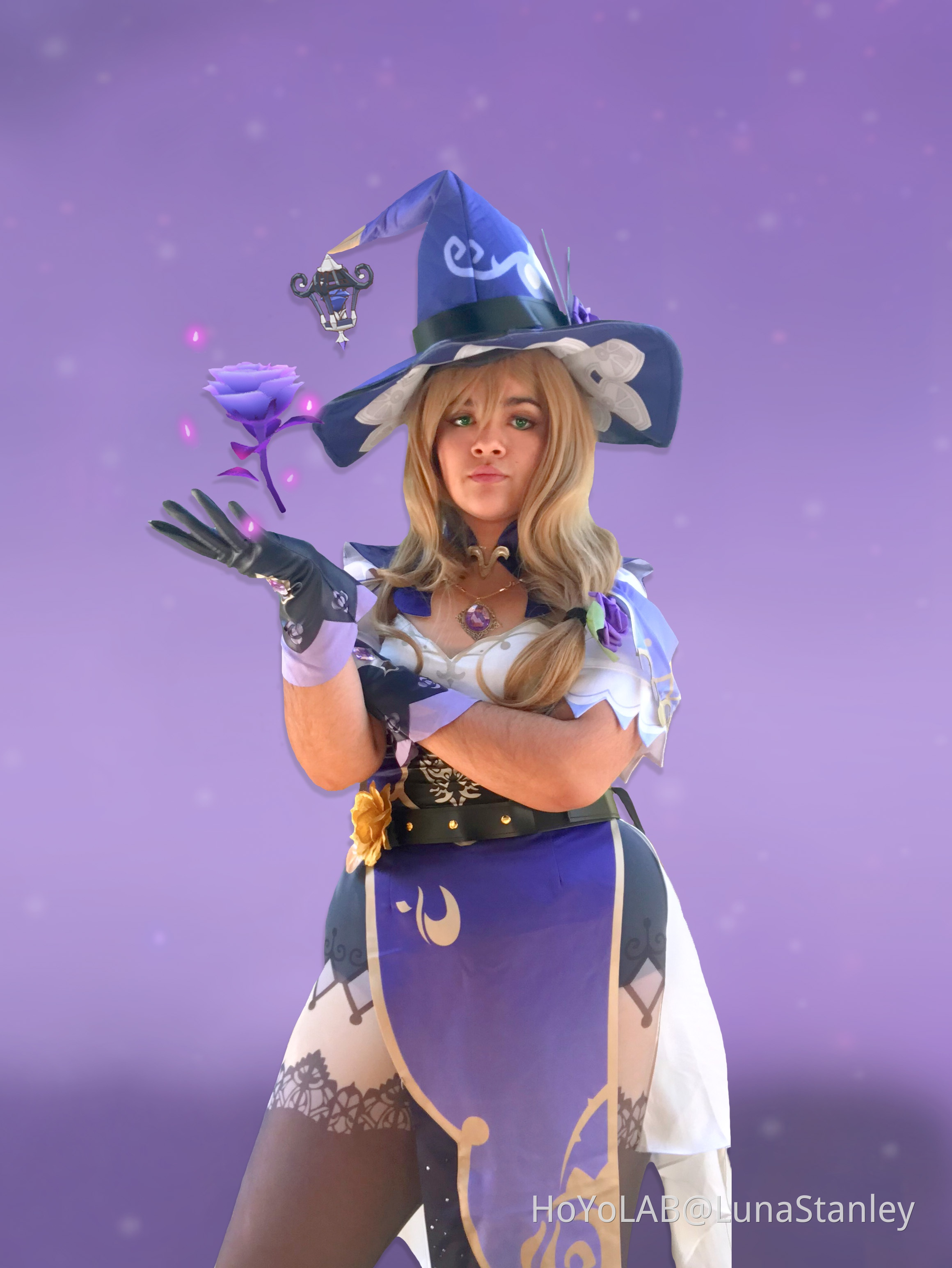 Lisa Cosplay Genshin Impact Hoyolab