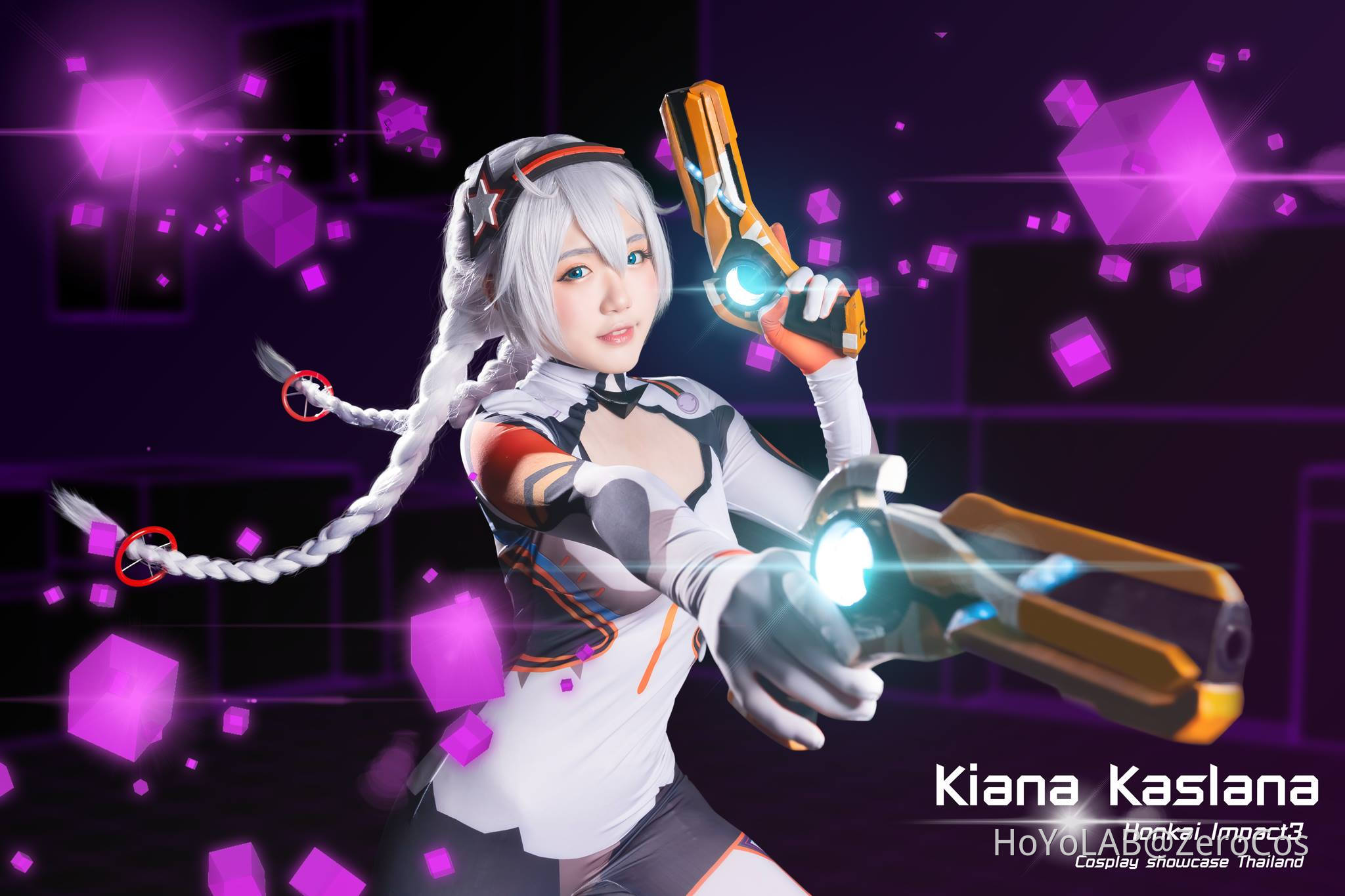 Kiana White Comet Cosplay | Honkai Impact 3rd | HoYoLAB