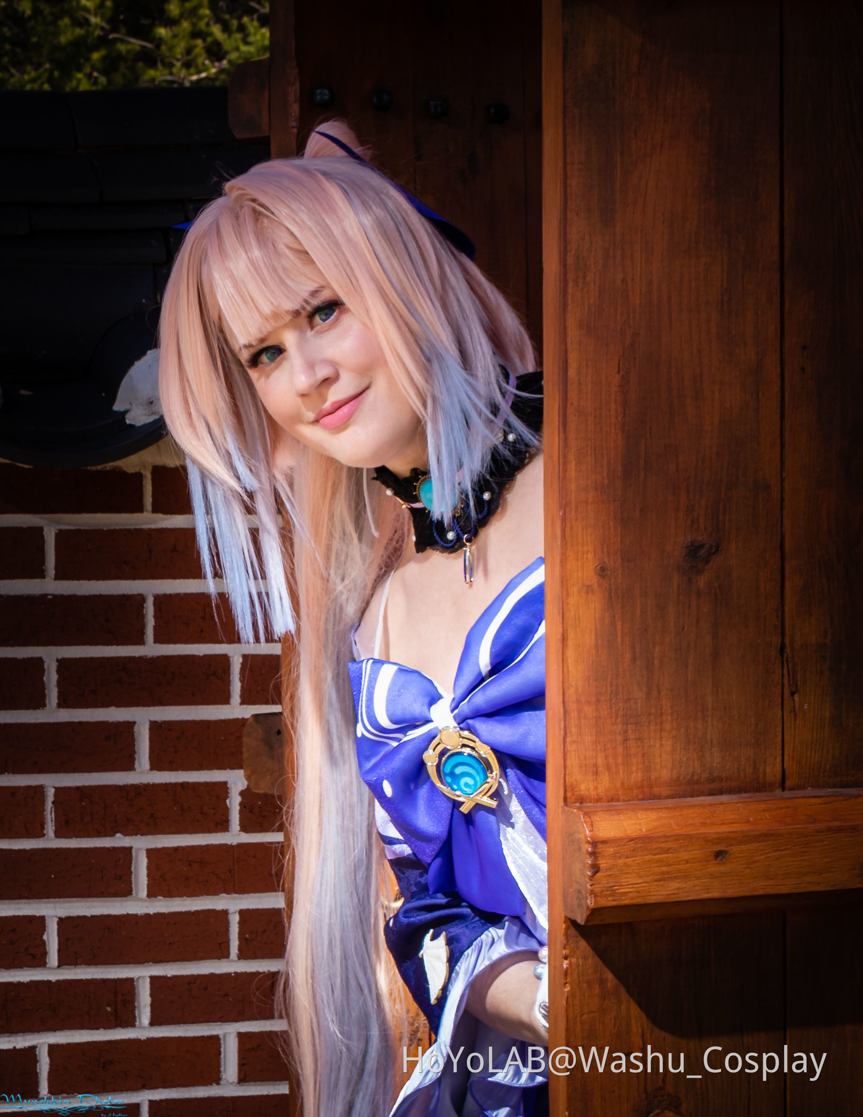 Koko peek Genshin Impact | HoYoLAB