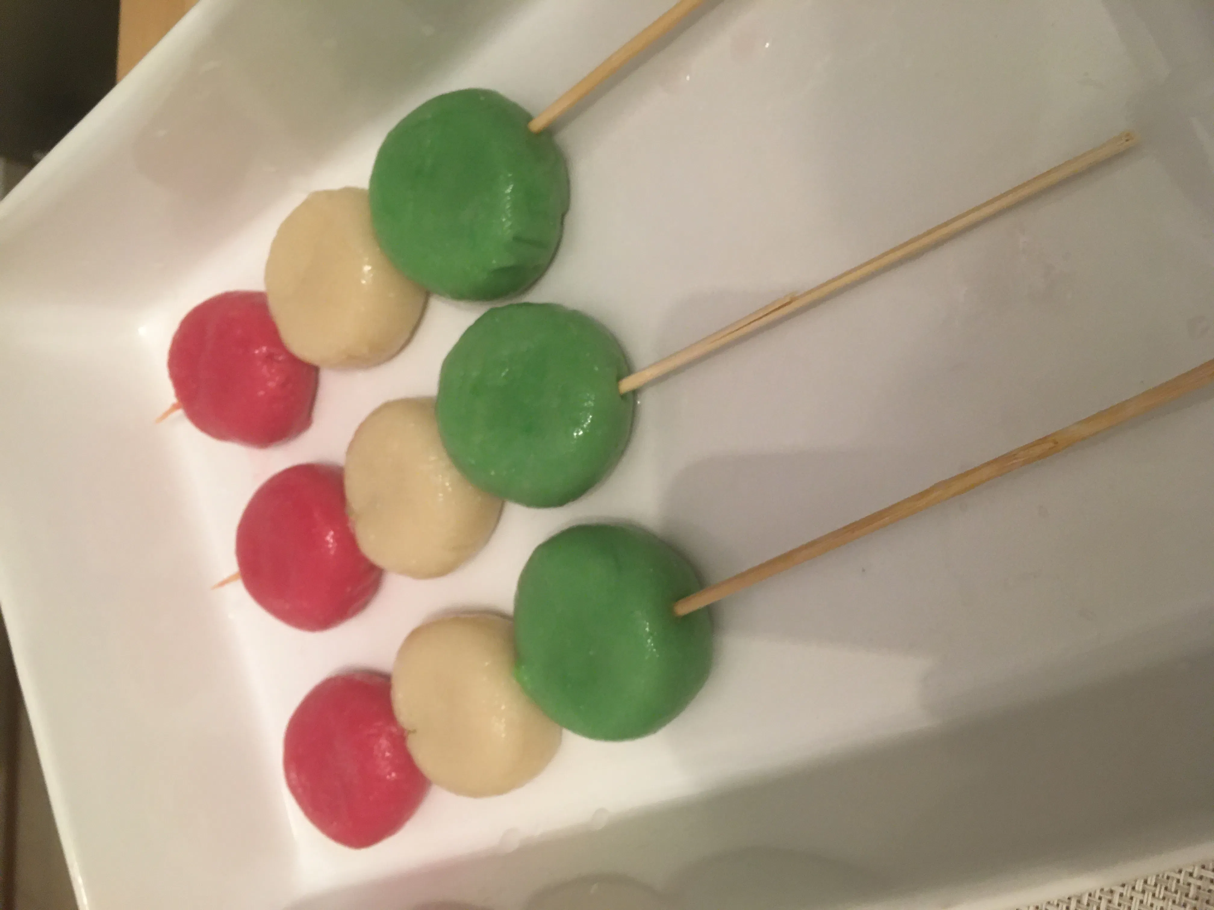 Inazuma food tricolor dango Genshin Impact | HoYoLAB