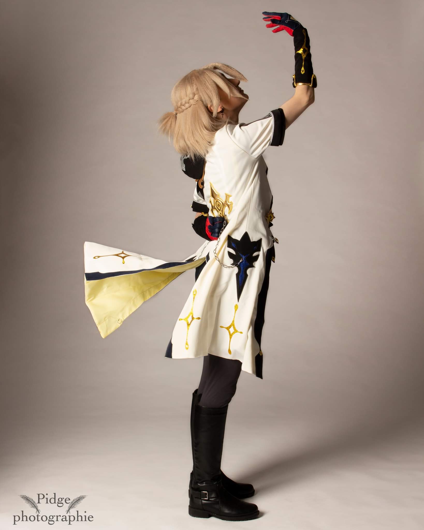 Albedo Cosplay | Genshin Impact | HoYoLAB