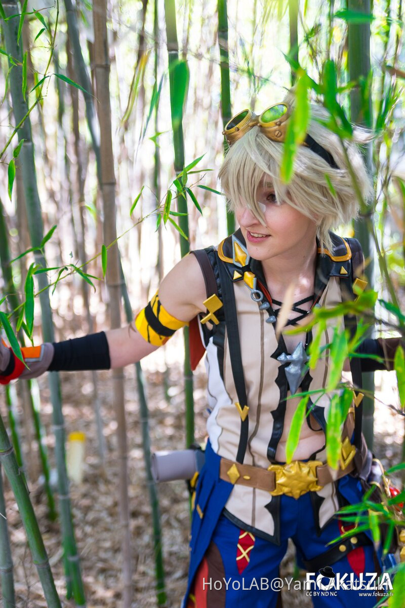 Bennett Cosplay Genshin Impact | HoYoLAB