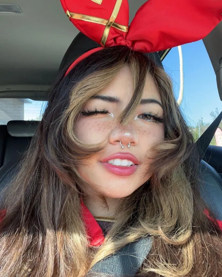 Amber cosplay by angelicatlol Genshin Impact | HoYoLAB