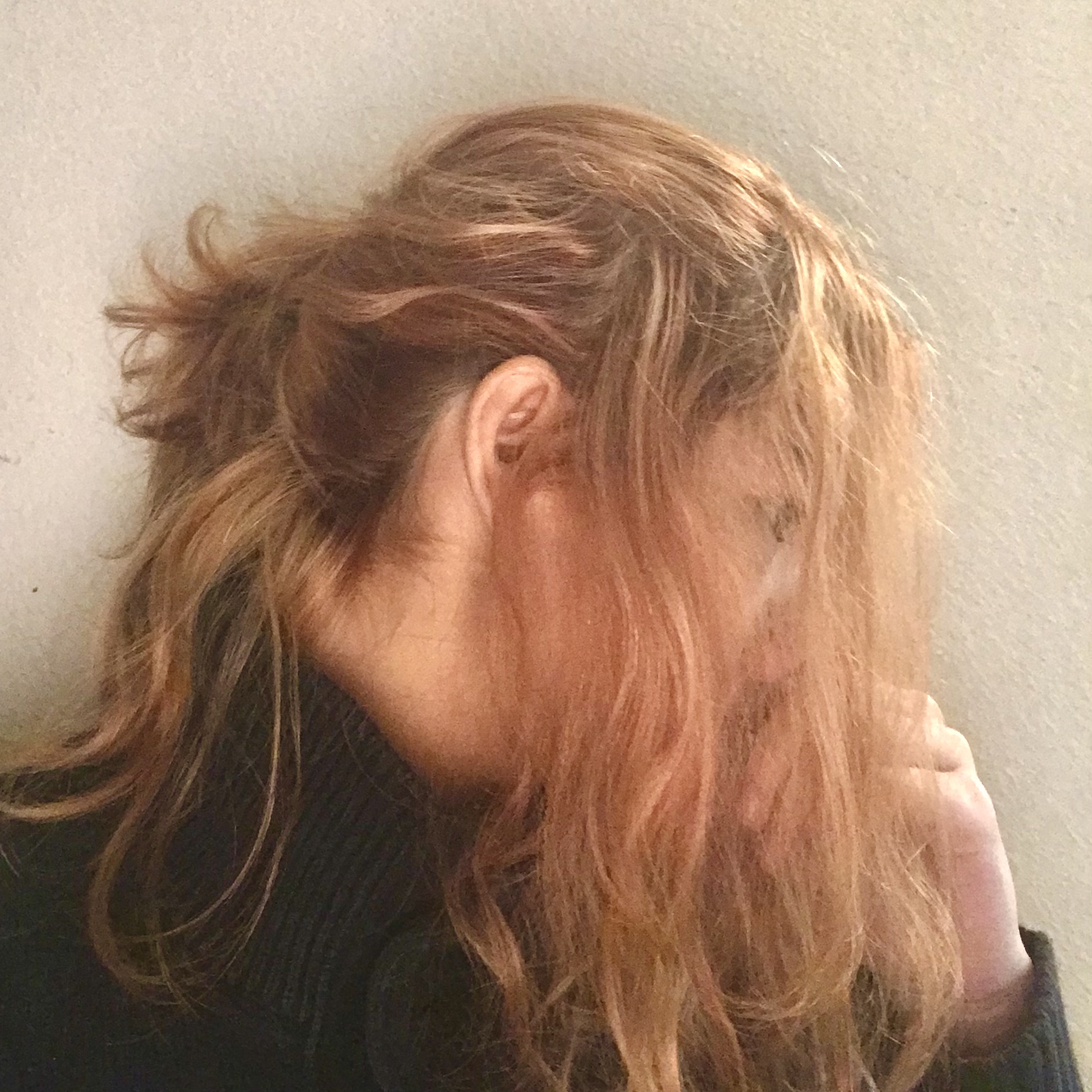 I’m thinking of cutting my hair for a Bennett cosplay Genshin Impact ...