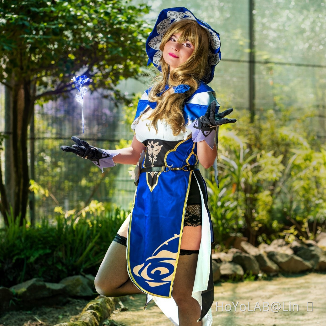 Lisa Minci - Photobook Genshin Impact | HoYoLAB