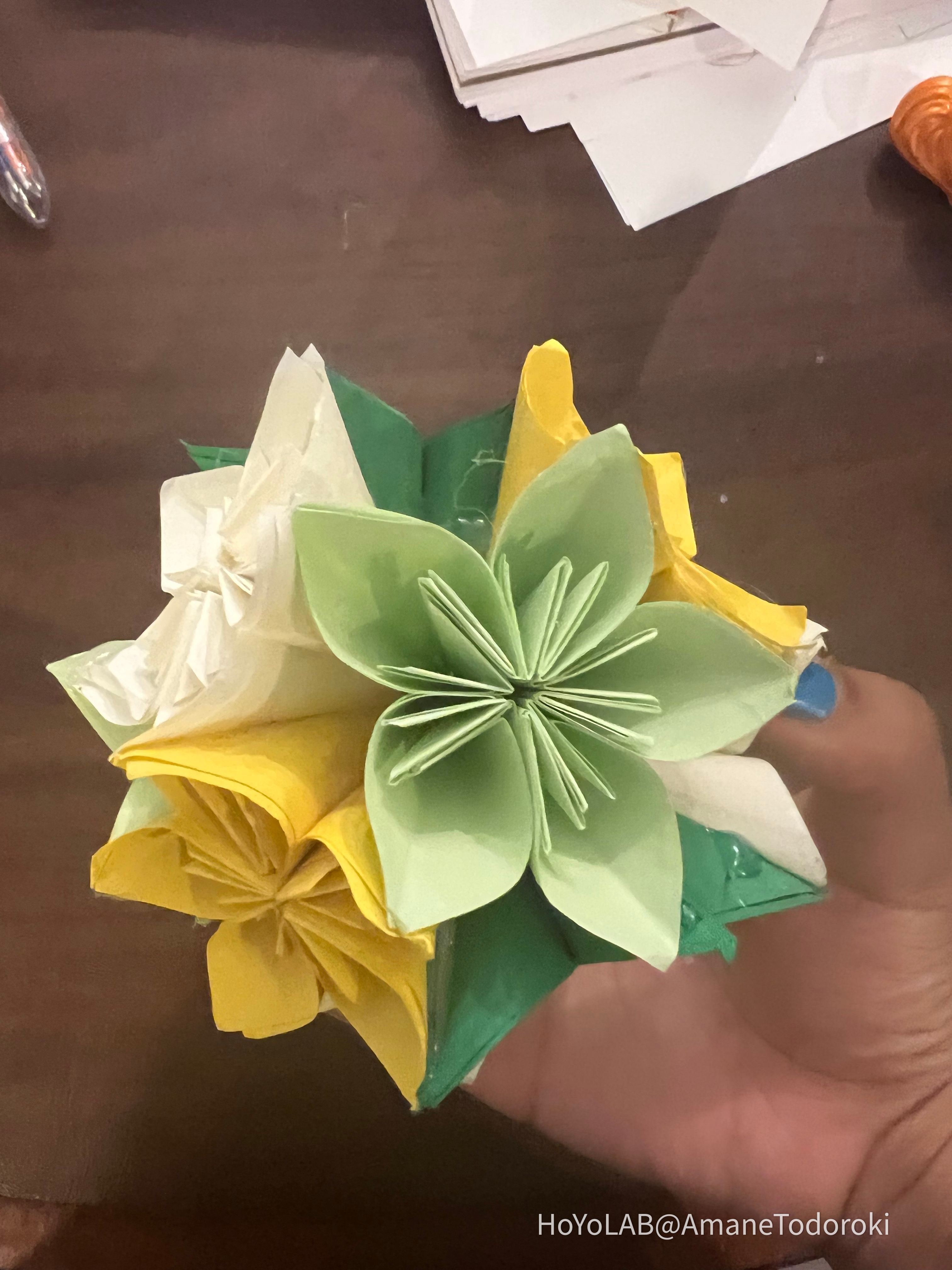 I made an origami flower ball thing for Tighnari! 🌸 | Genshin Impact ...