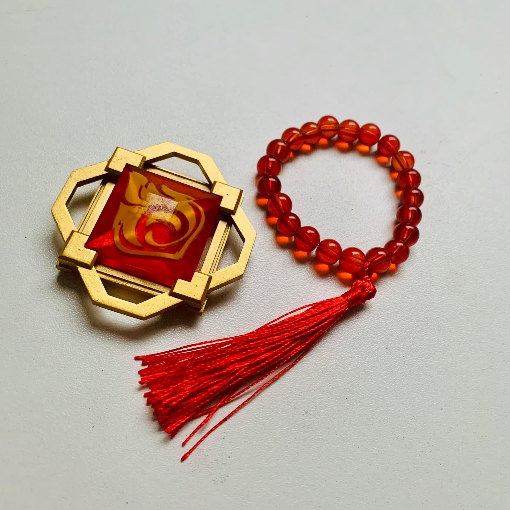 Hu Tao’s Pyro Vision and Bracelet Genshin Impact | HoYoLAB