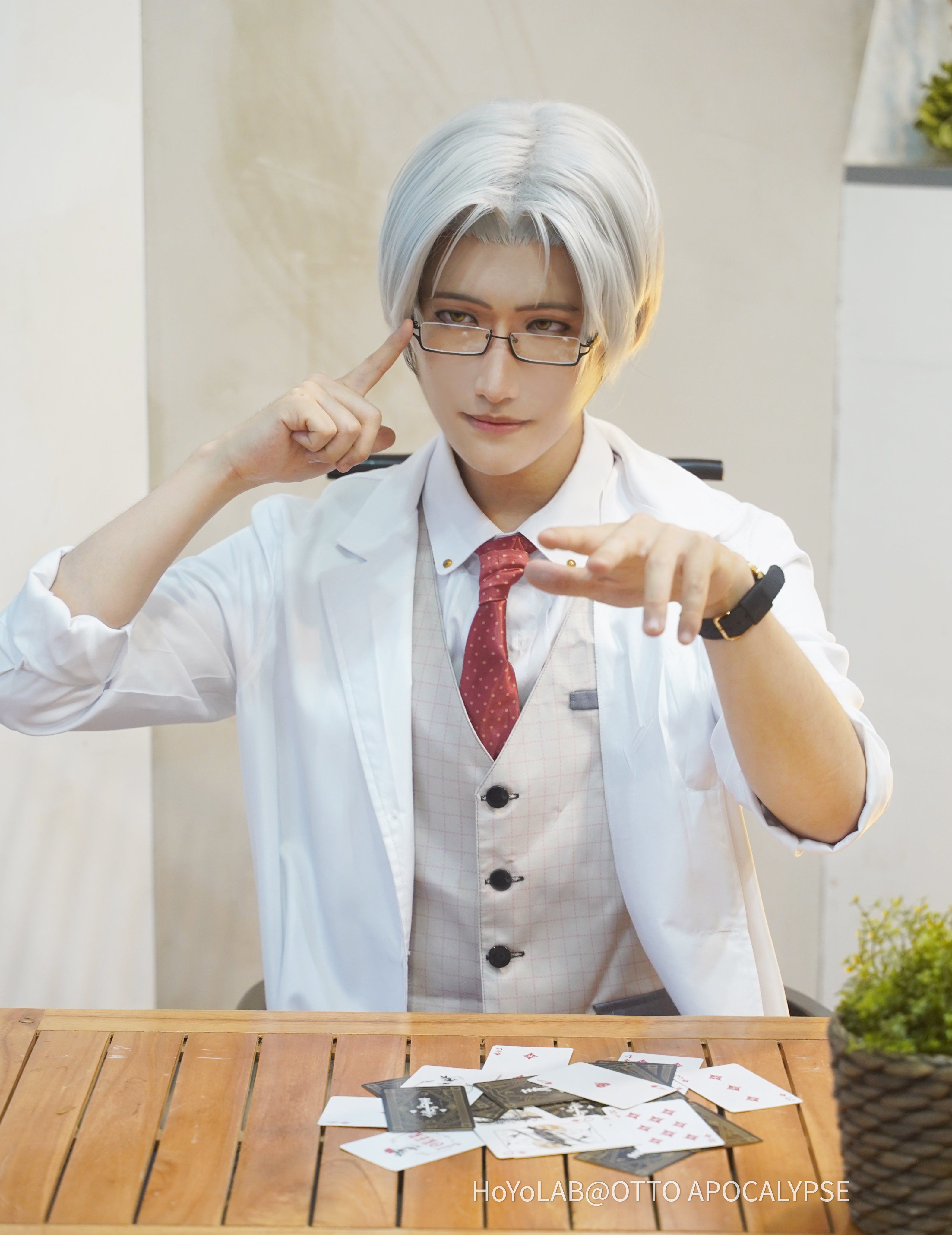 Vyn Richter Cosplay Tears of Themis | HoYoLAB