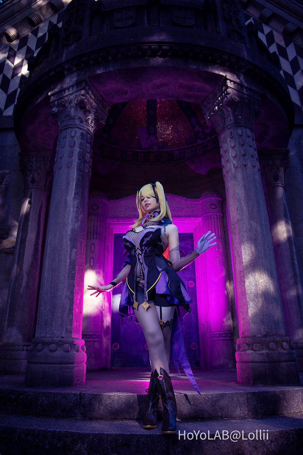 Fischl Cosplay ♥ Genshin Impact | HoYoLAB