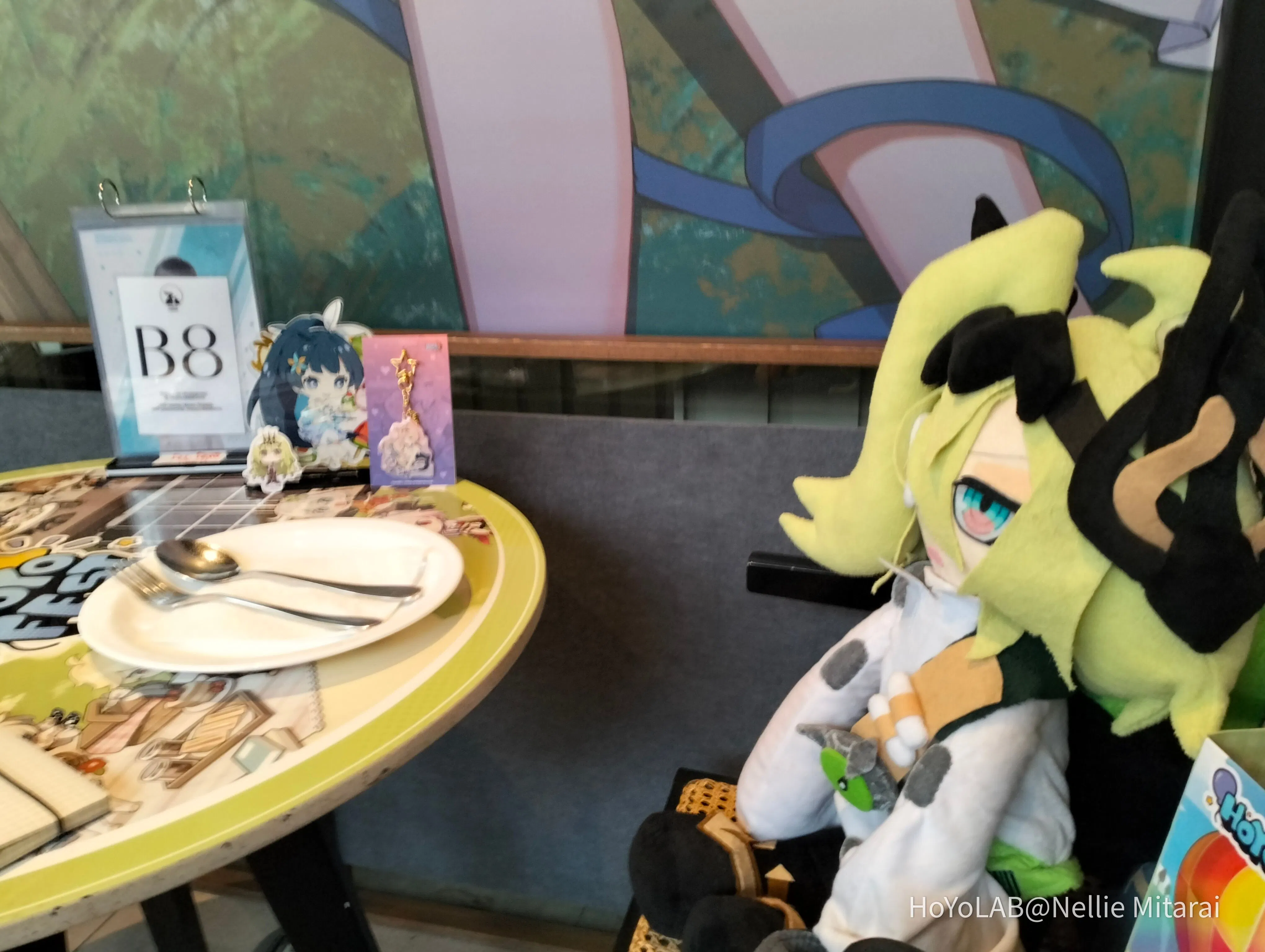 ELF Klein at the HoyoFest Honkai Impact event! Added other pictures too ...