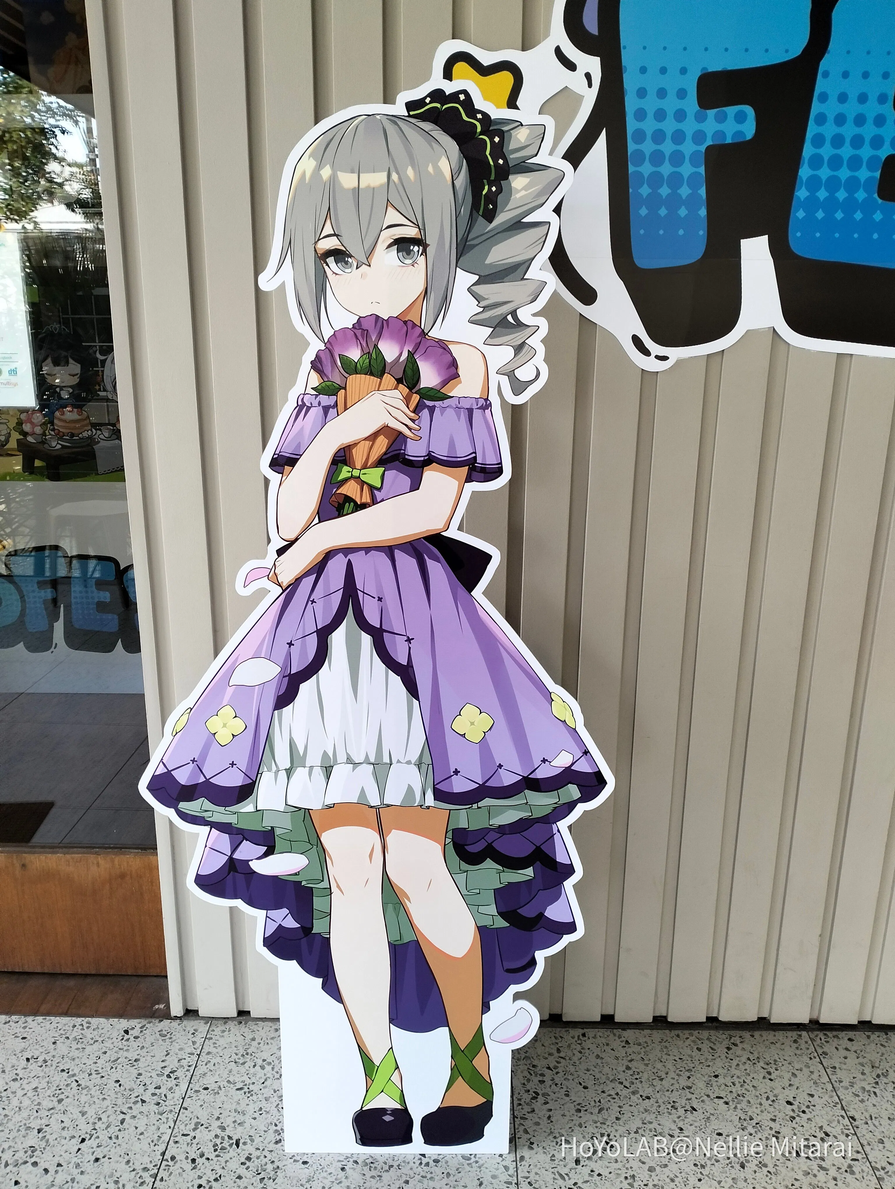 ELF Klein at the HoyoFest Honkai Impact event! Added other pictures too ...
