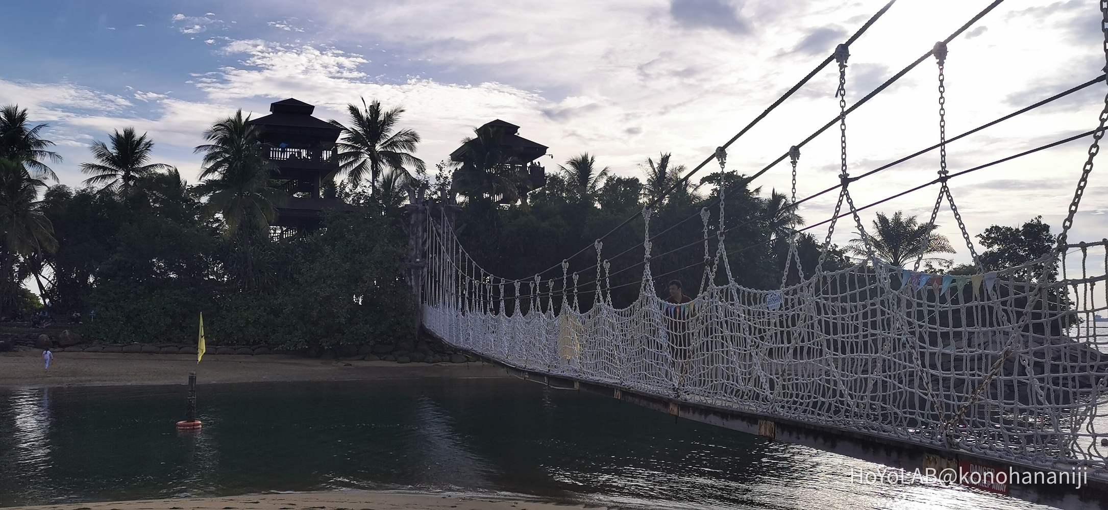 Giant Paimon Visits Sentosa! Genshin Impact | HoYoLAB