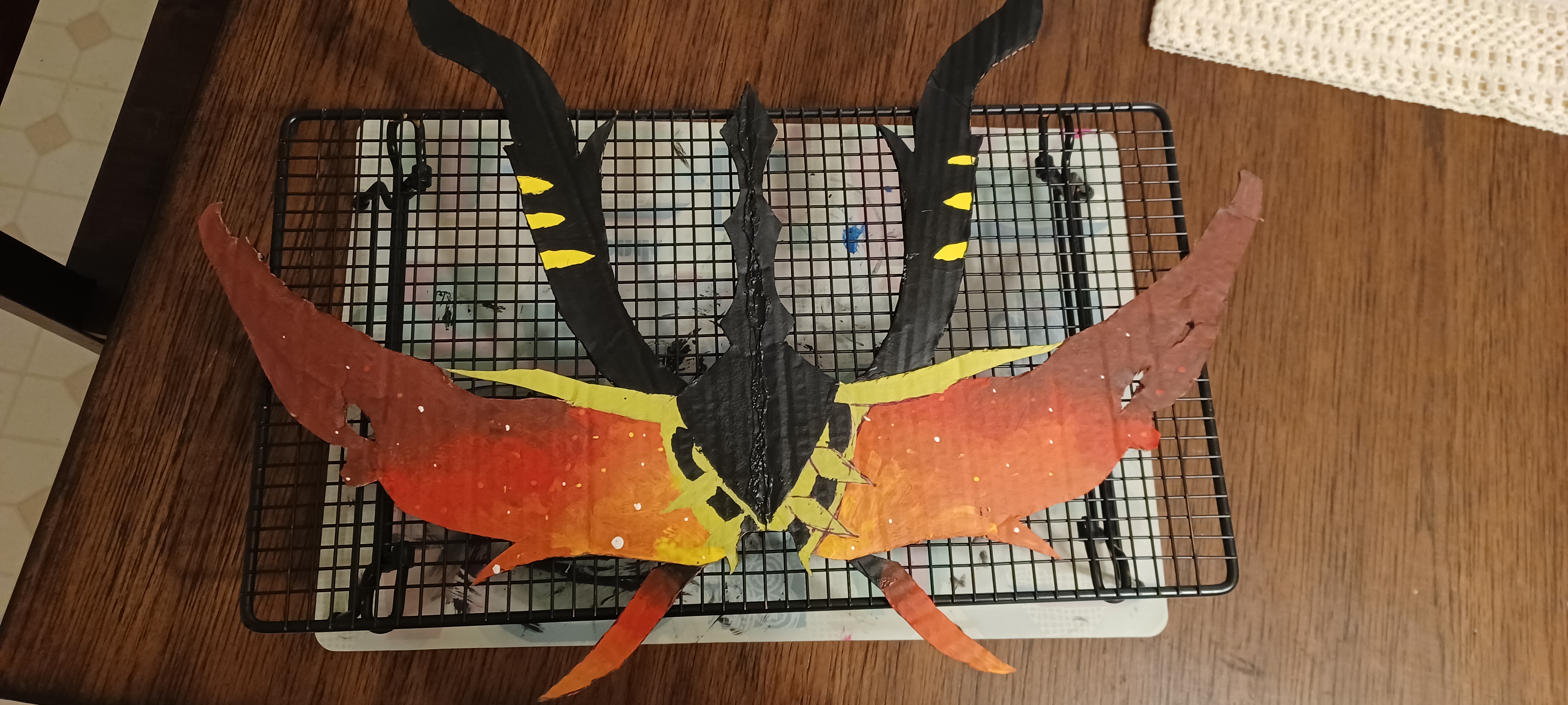 signora mask painted by me :) Genshin Impact | HoYoLAB