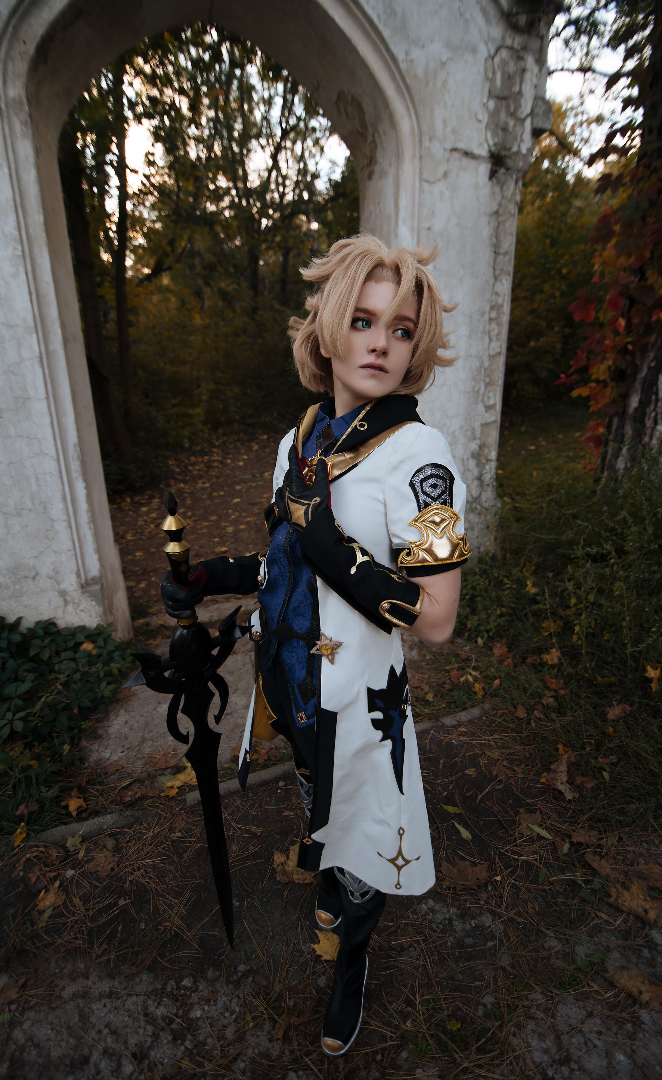 Albedo cosplay 💫 Genshin Impact | HoYoLAB