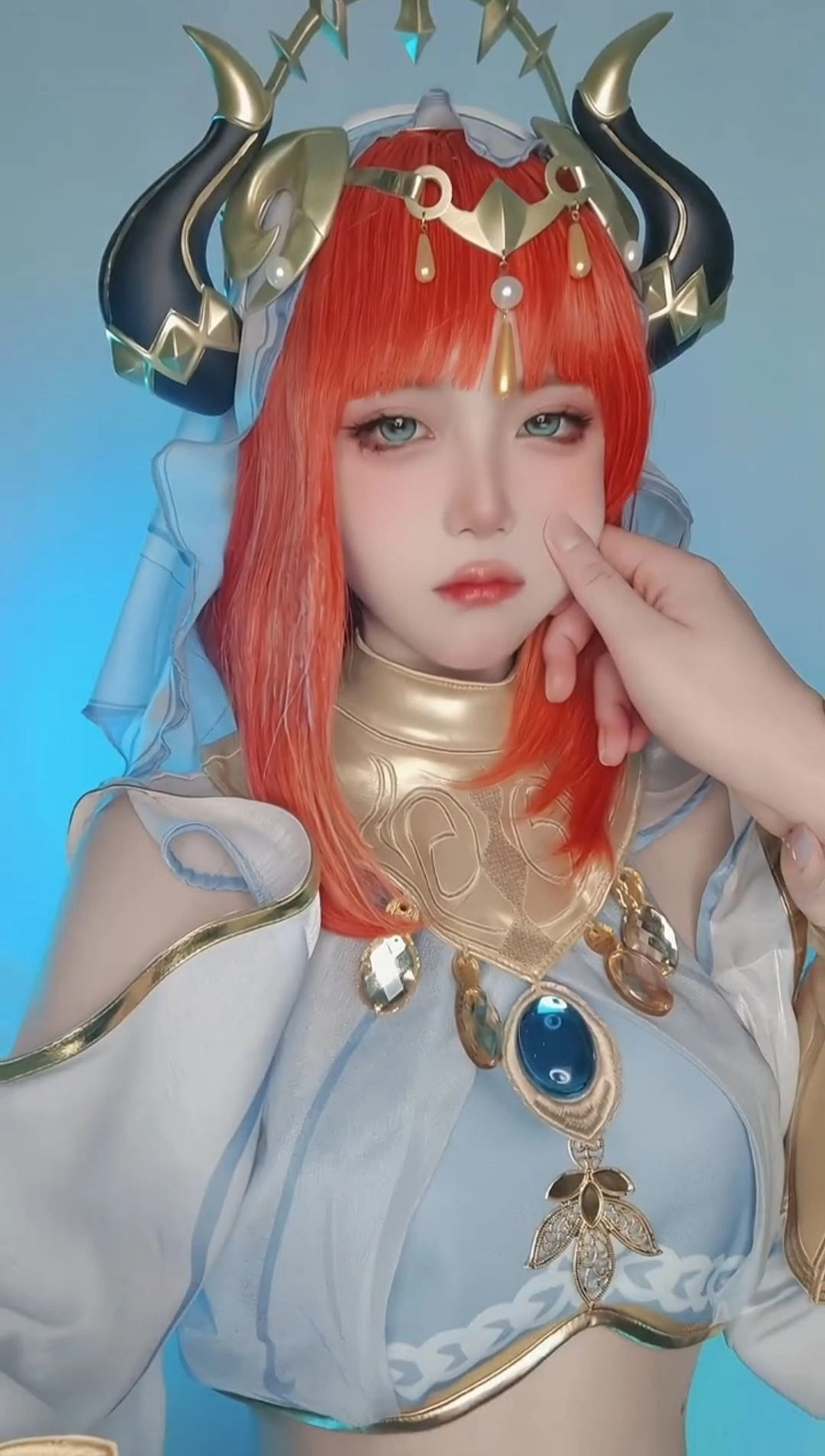 Nilou cosplay 💙 Genshin Impact | HoYoLAB