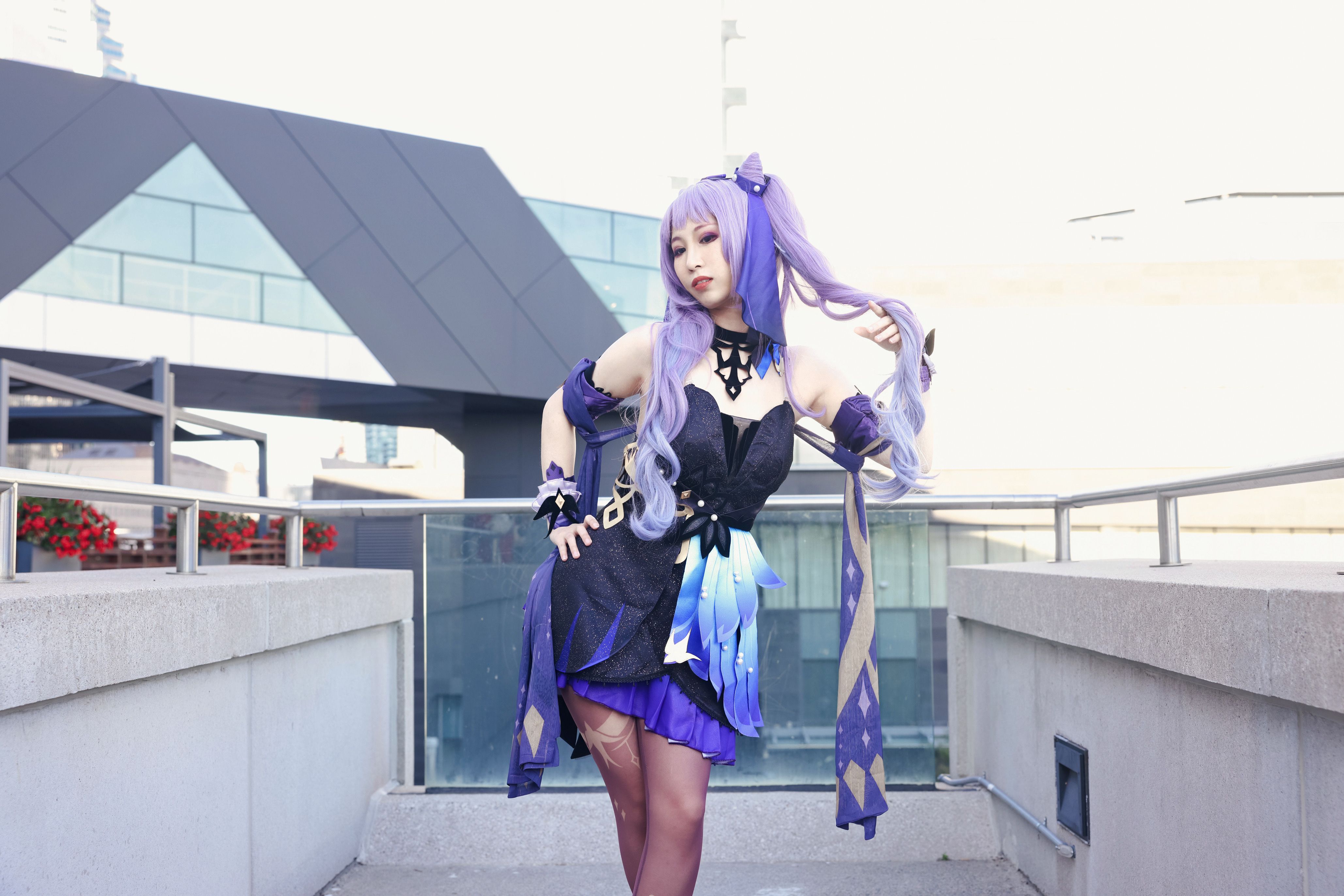 Keqing in modern city Genshin Impact | HoYoLAB