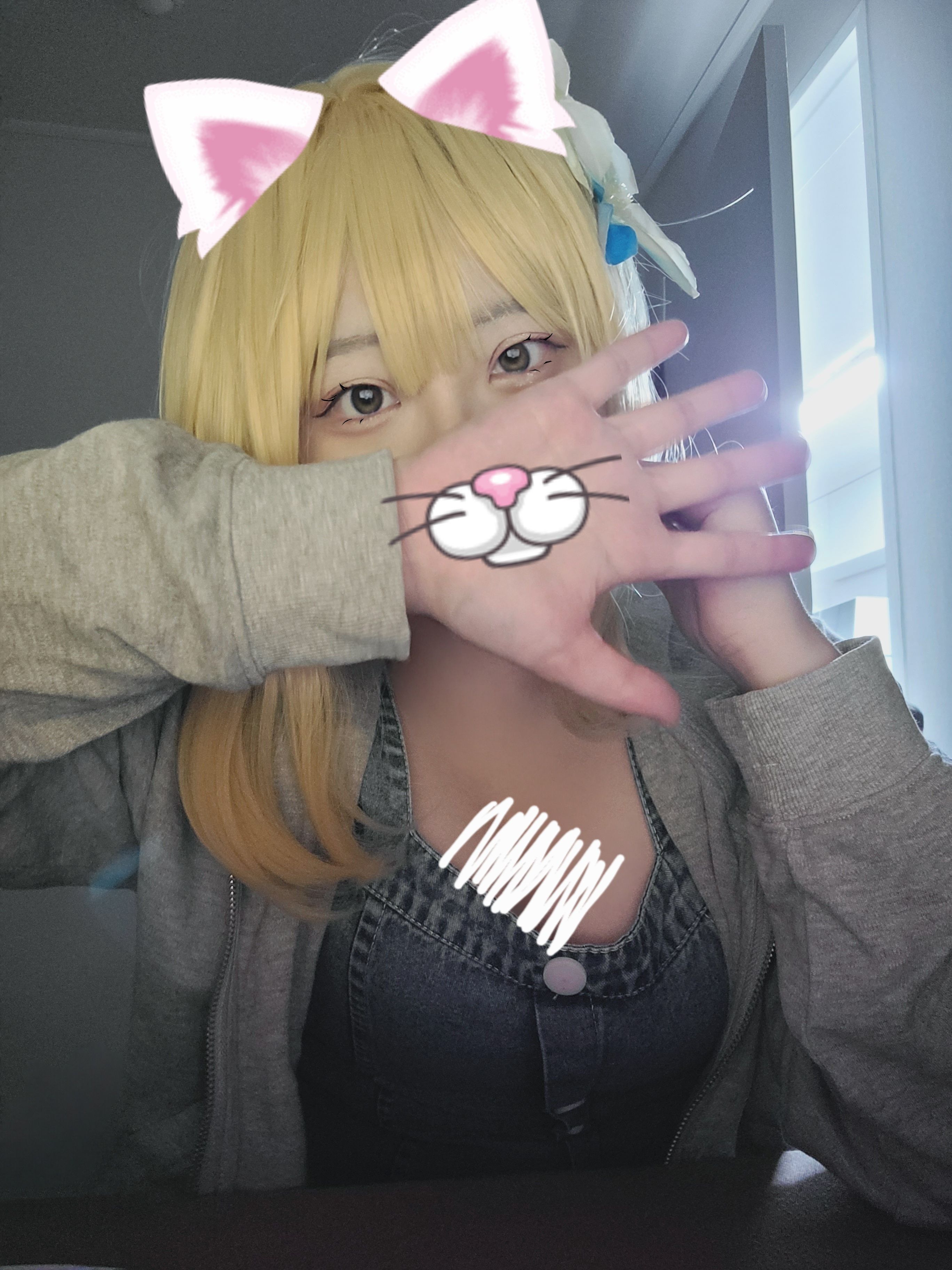 사복 루미네(Lumine Cosplay) Genshin Impact | HoYoLAB