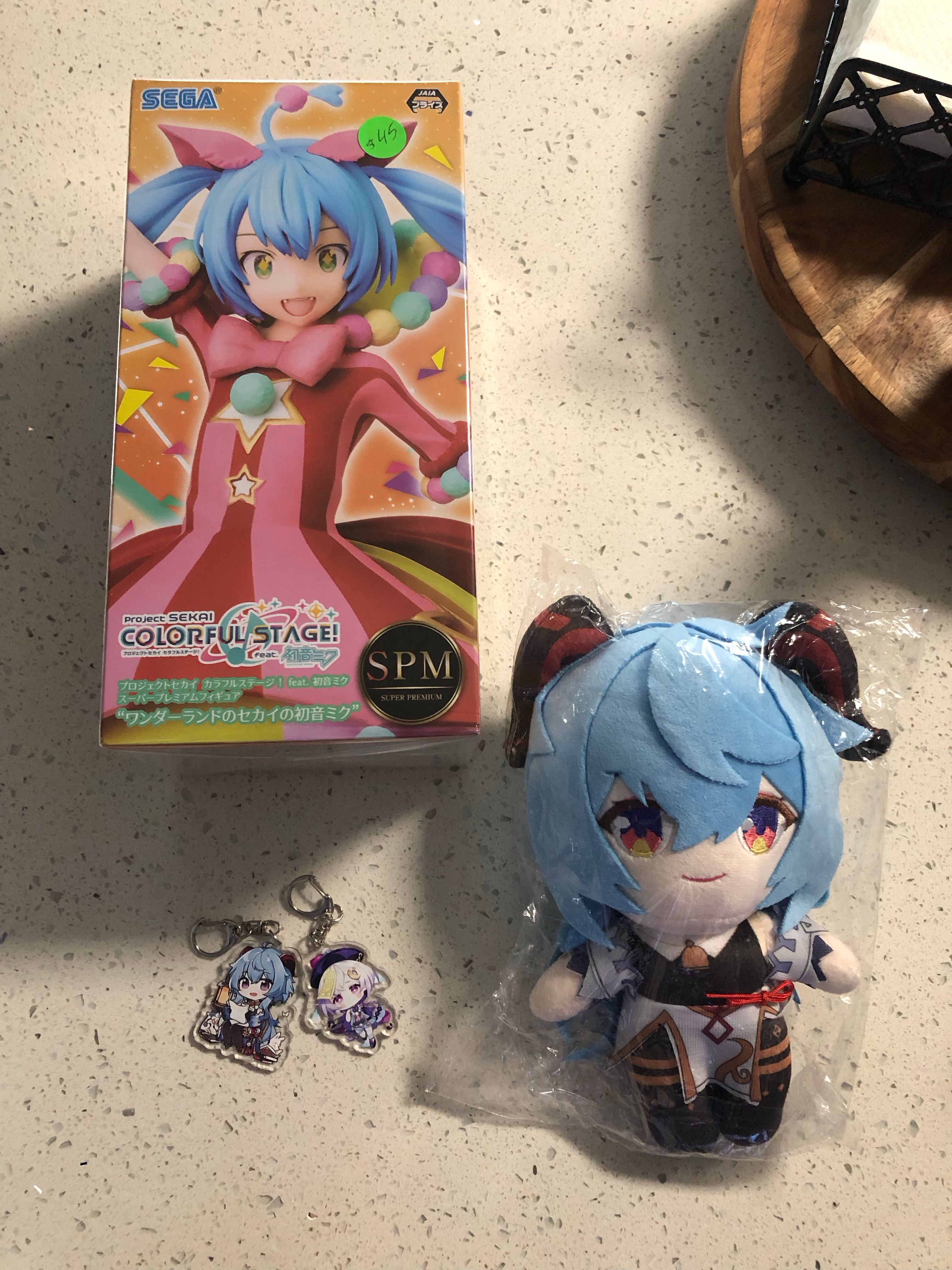 Comic-Con Goodies! + Bootleg Miku | HoYoLAB