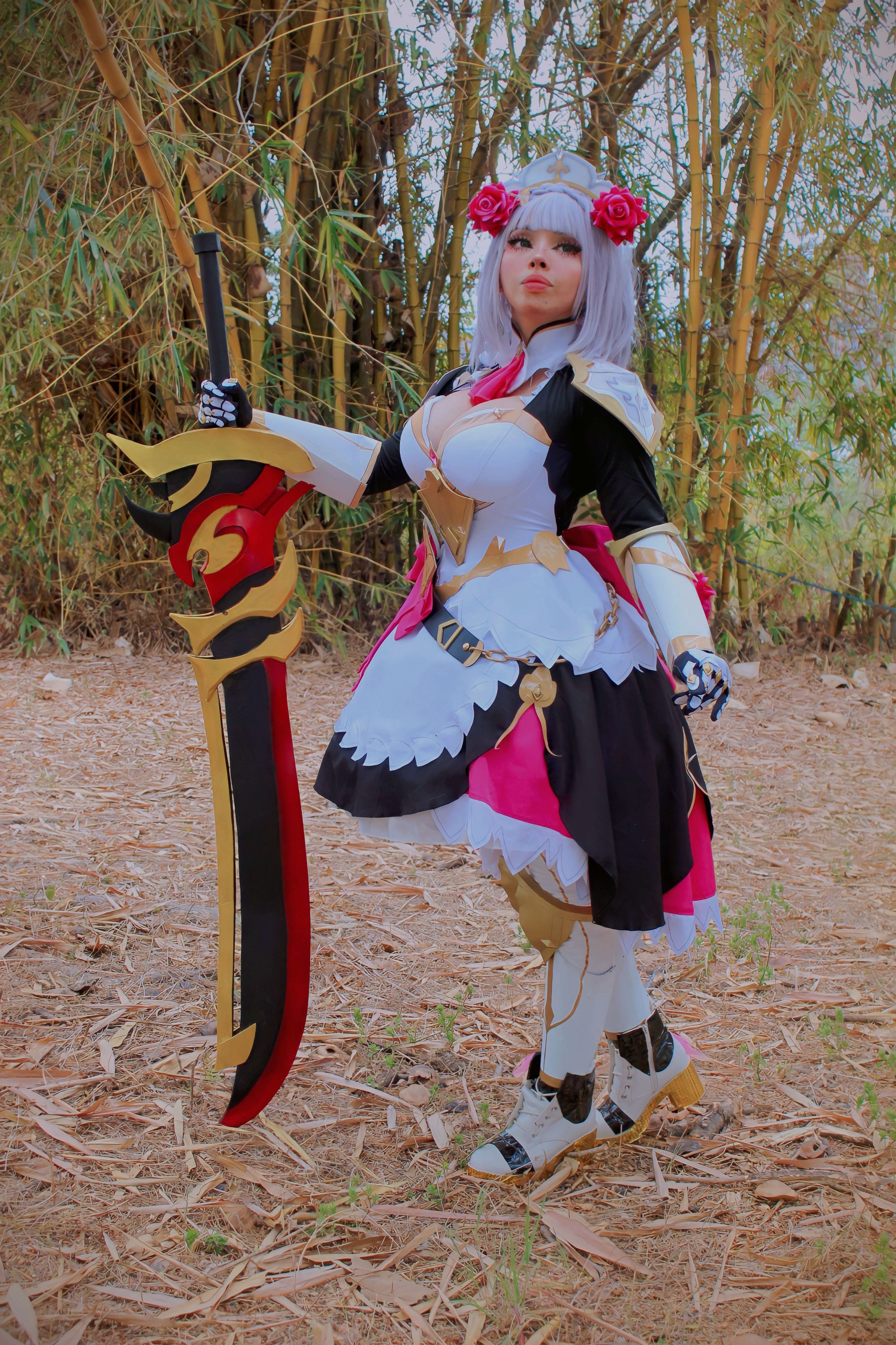 Noelle cosplay Genshin Impact | HoYoLAB