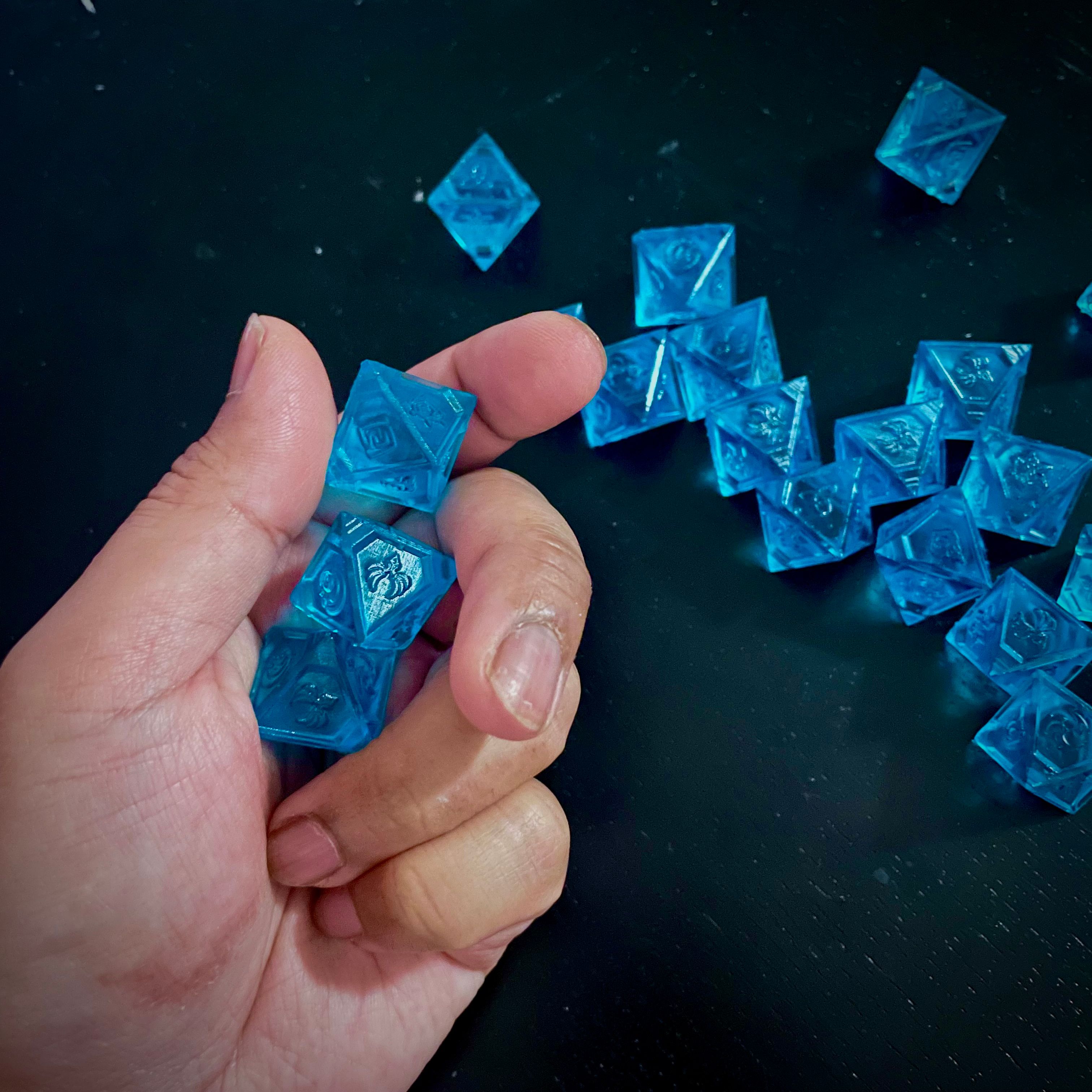 Part2 3D printing Genius Invokation TCG Dice ! Use a different colour ...