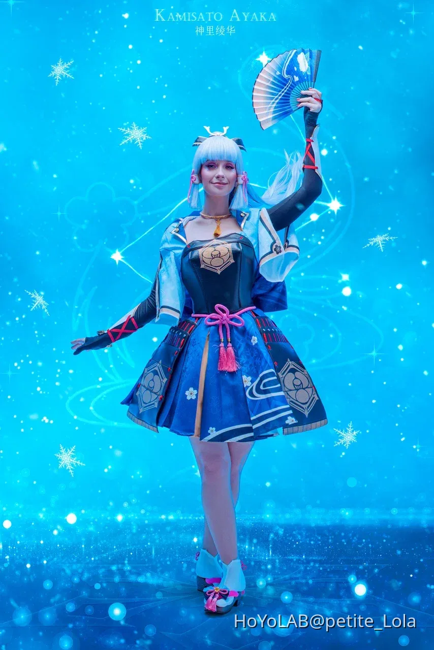 Ayaka cosplay Genshin Impact | HoYoLAB