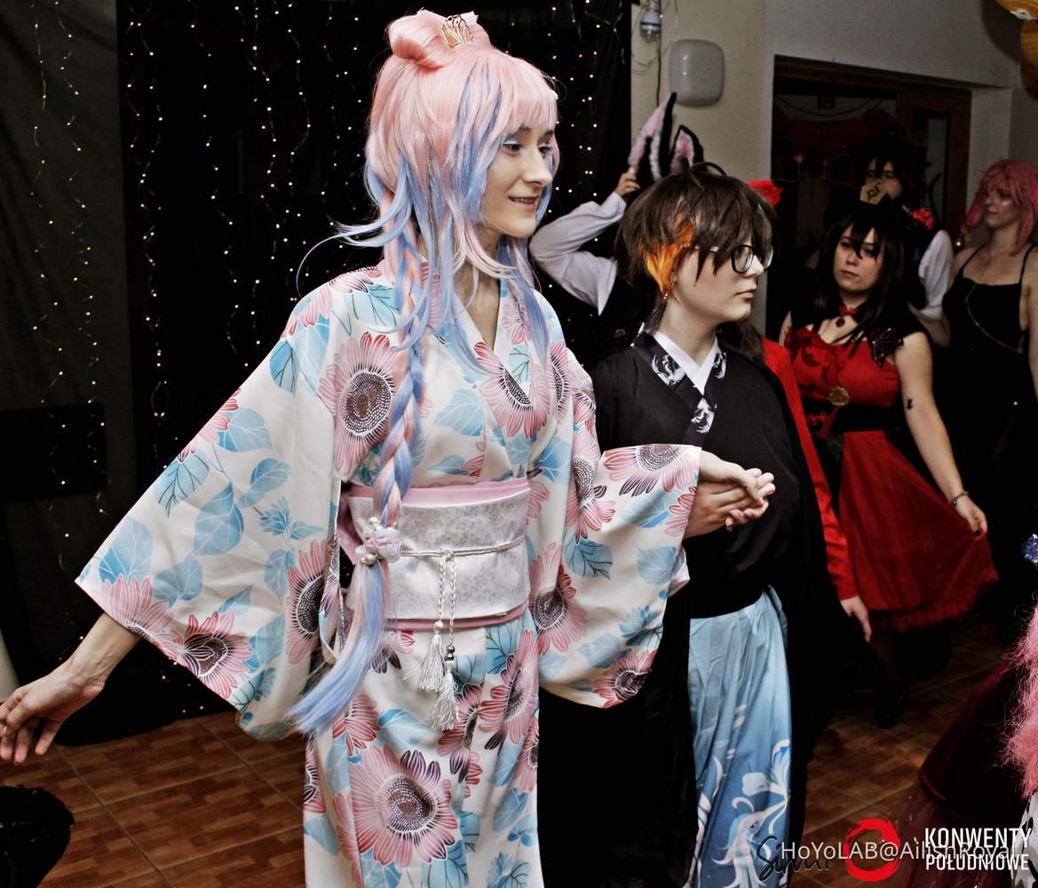 Genshin New Year's Cosplay Gala - fan event in Krakow Genshin Impact ...