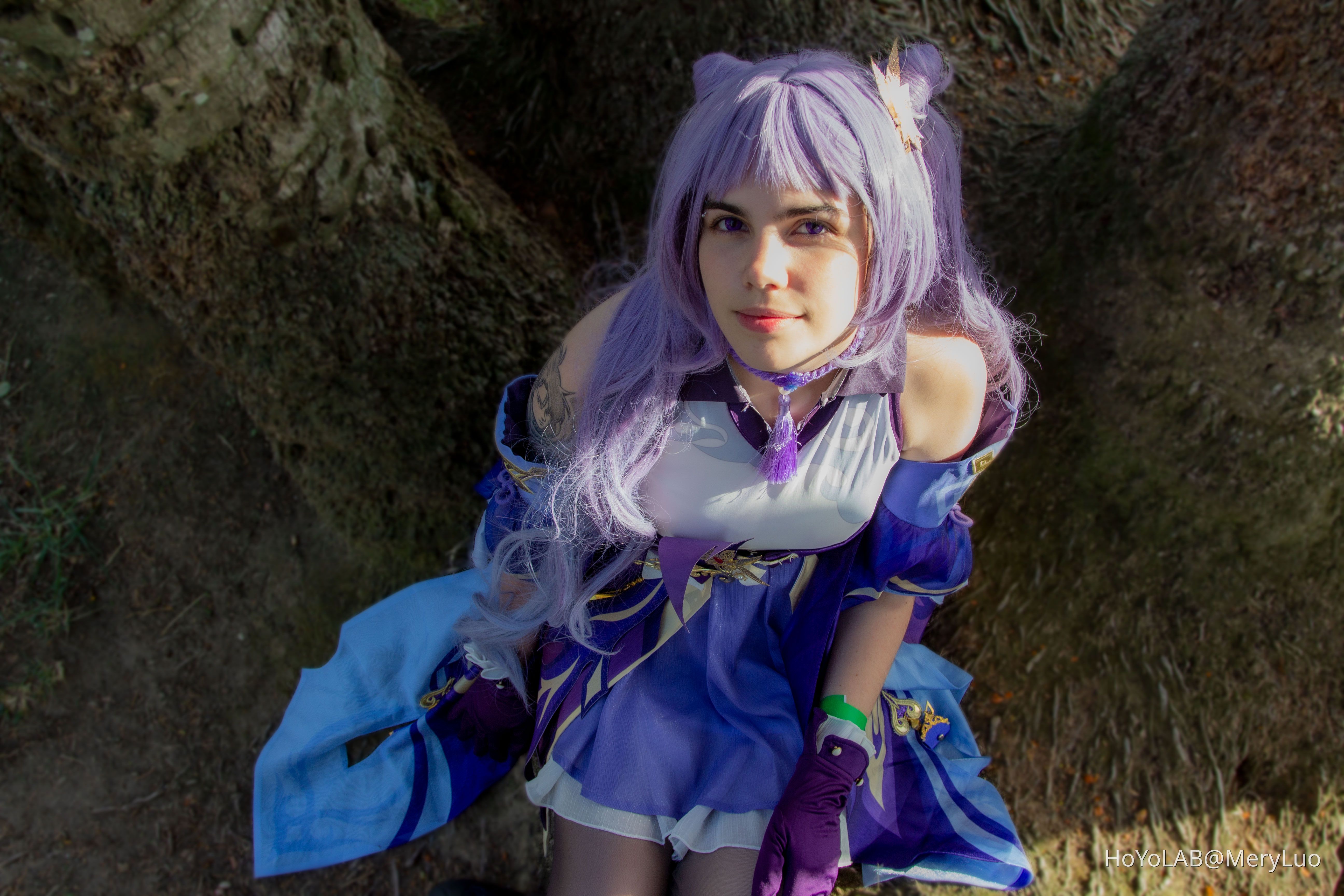 Keqing Cosplay - Let us bear witness to this historical moment together ...