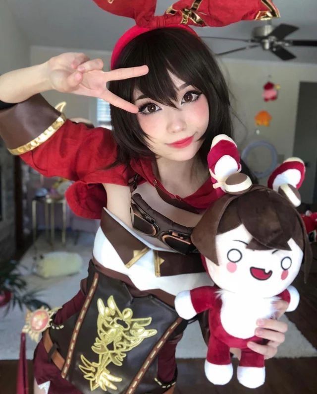 amber cosplay 🏹🔥 Genshin Impact | HoYoLAB