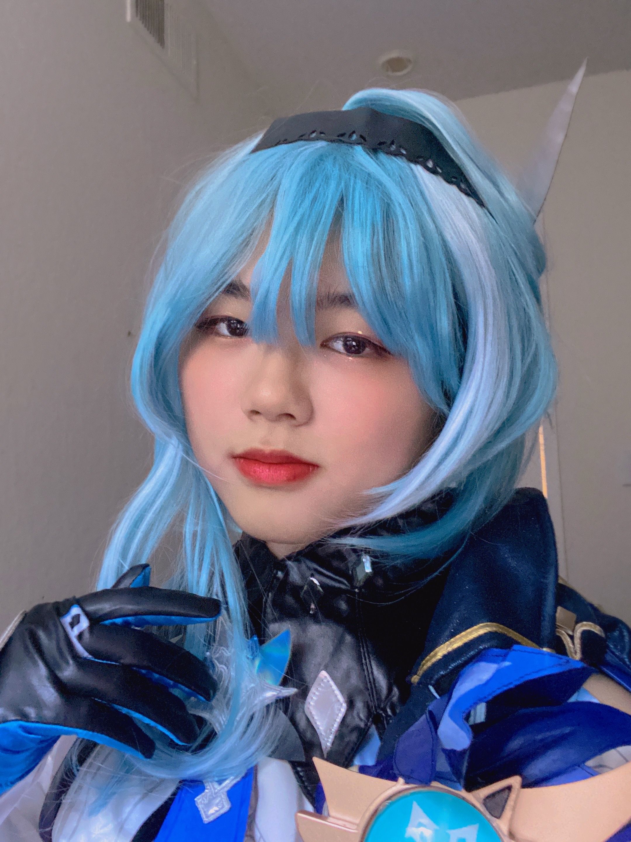 Eula cosplay try-on Genshin Impact | HoYoLAB