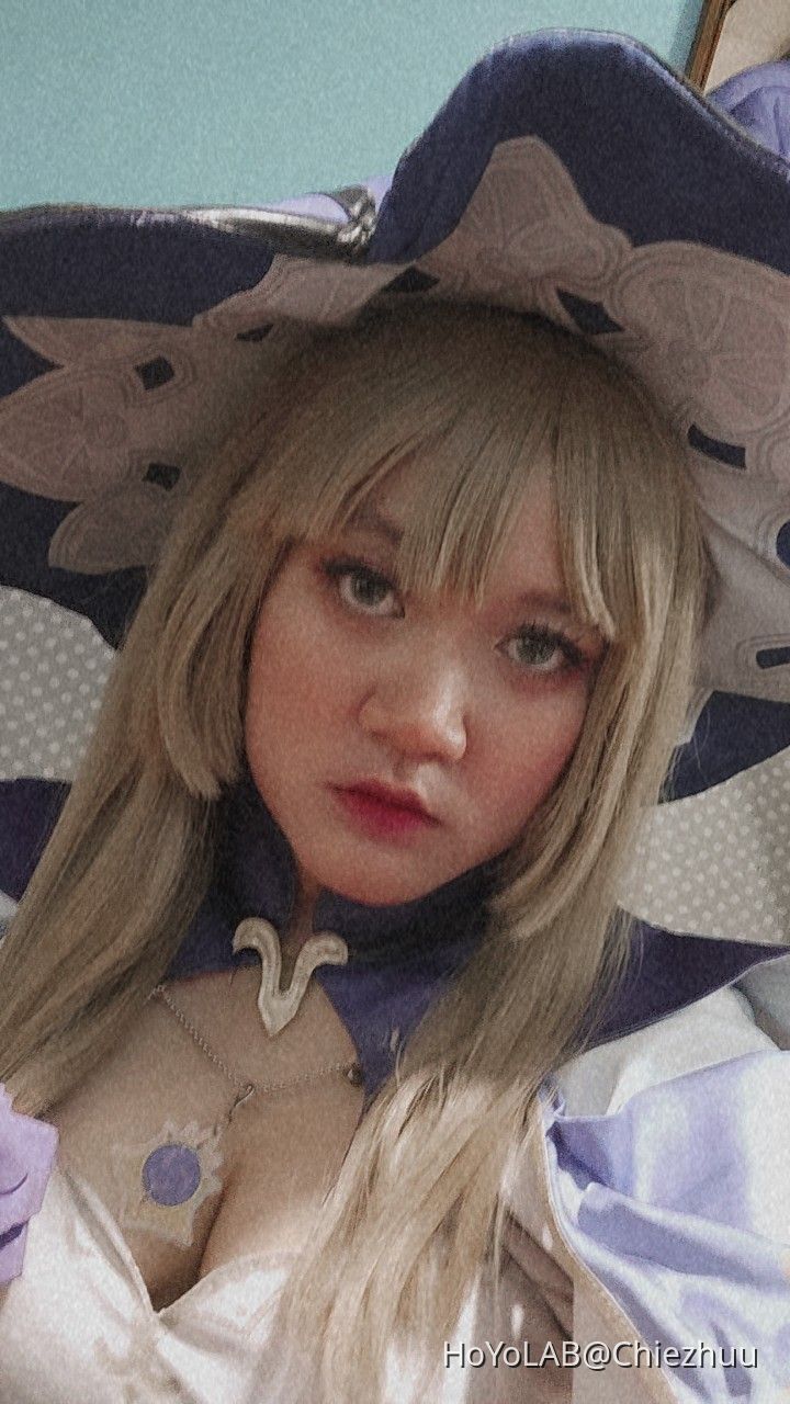 Cosplay mamih lisa Genshin Impact | HoYoLAB