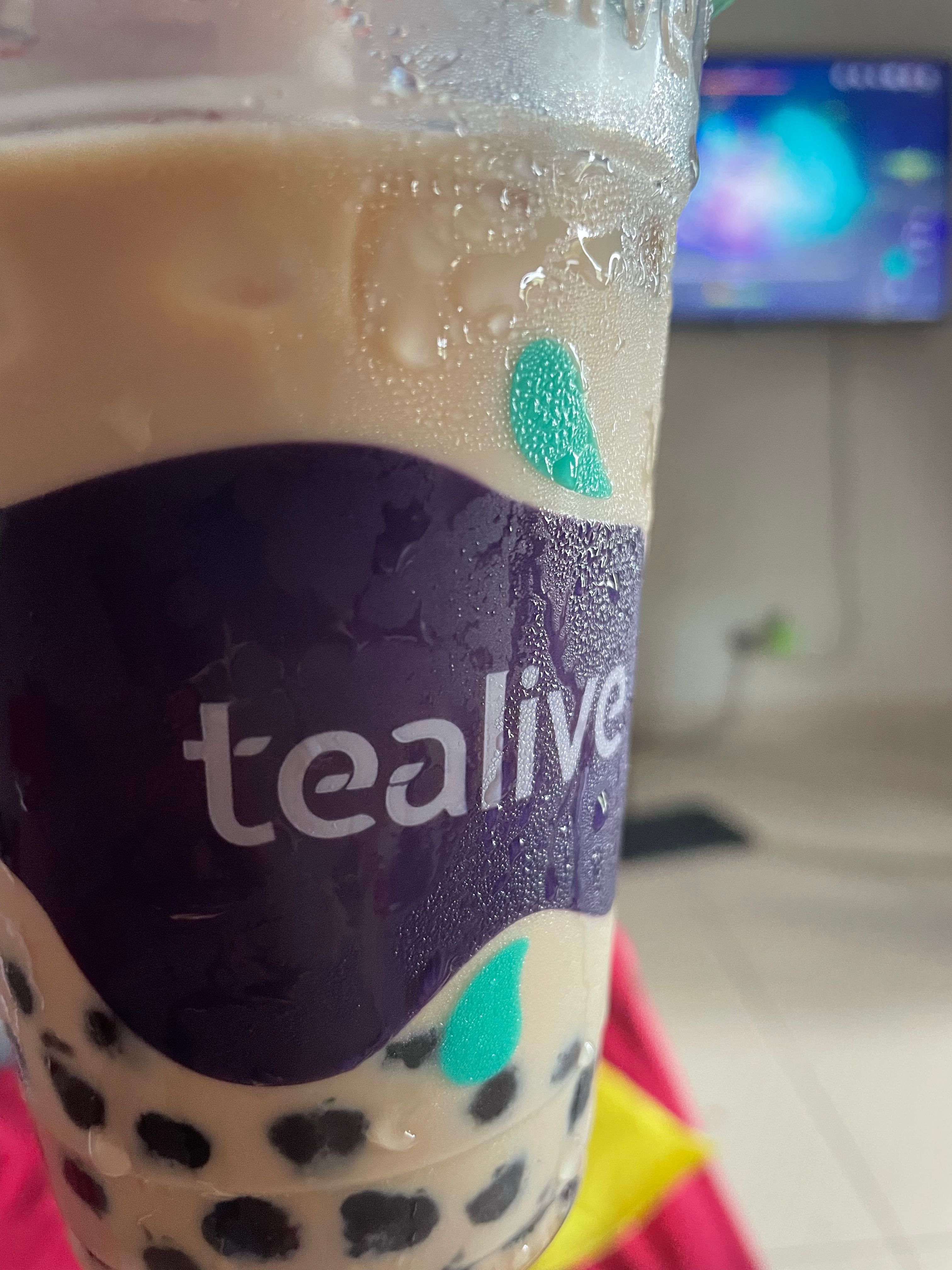 Drinking Boba Tea while playing Genshin Impact ️ Genshin Impact | HoYoLAB