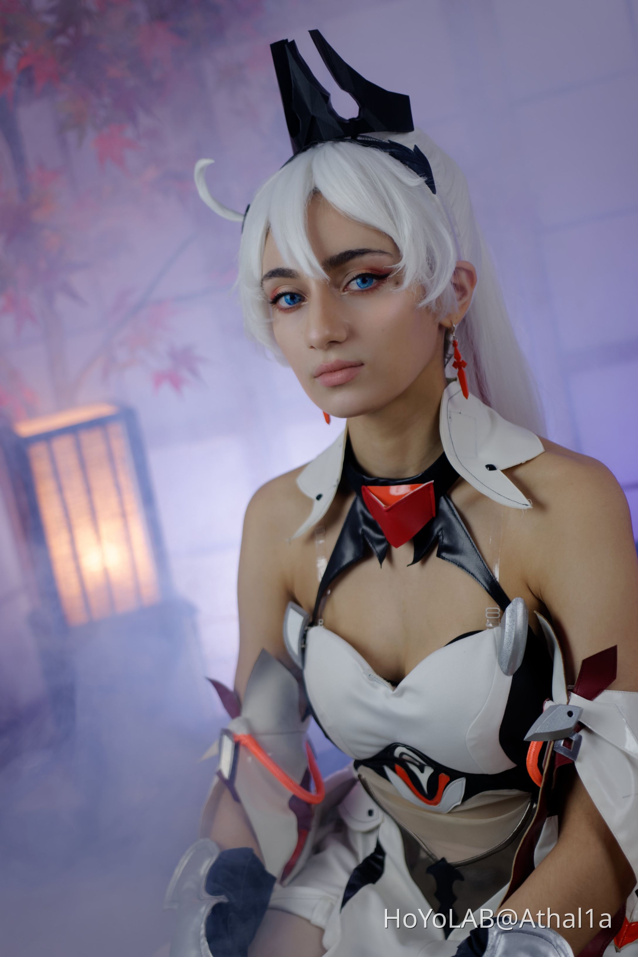 Fight for all that is beautiful in the world 🔥 [ Kiana Honkai cosplay ] Honkai Impact 3rd | HoYoLAB