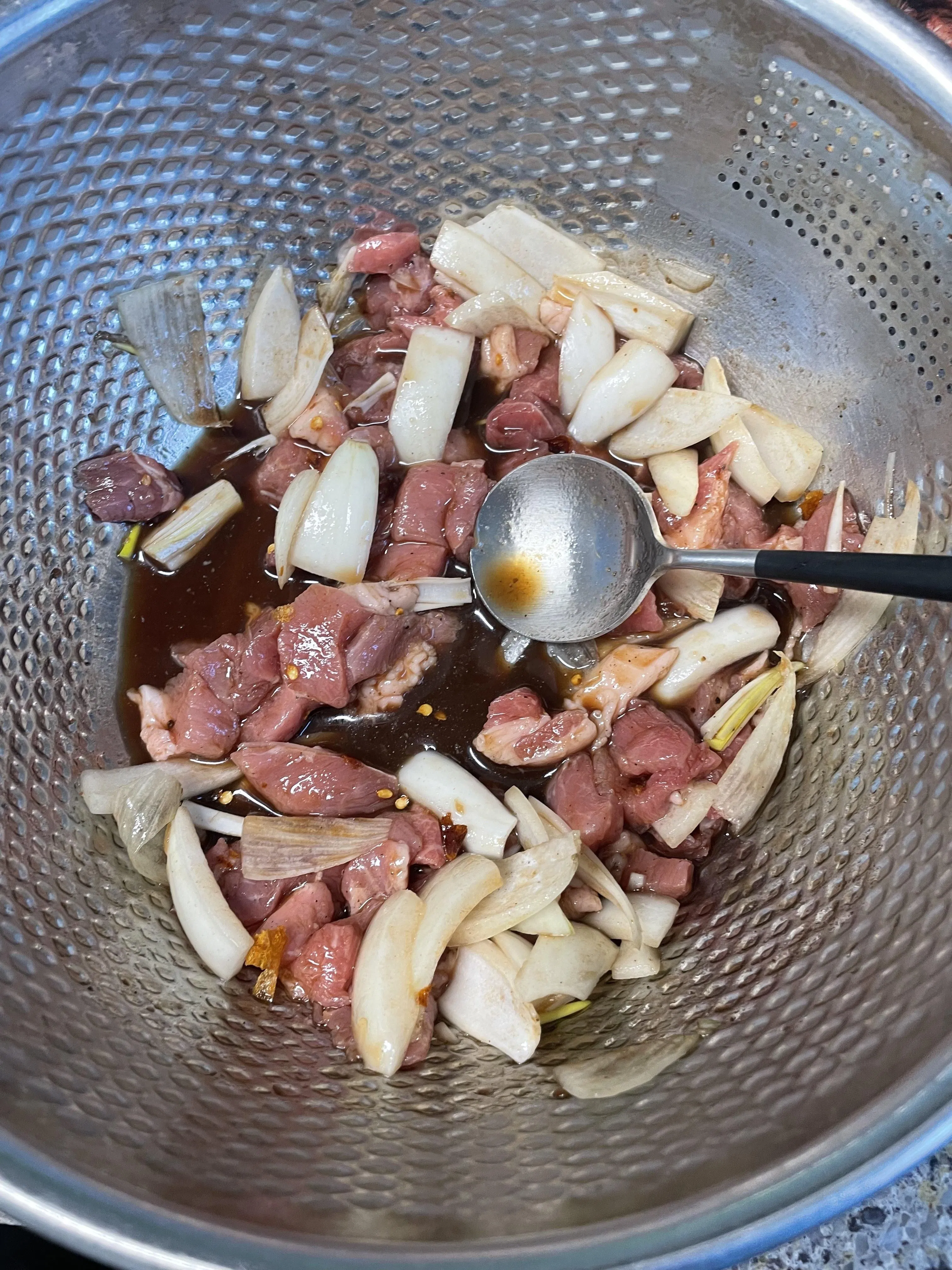 건곤모라육 / 乾坤摩拉肉 / 乾坤モラミート / Qiankun Mora Meat Genshin Impact | HoYoLAB