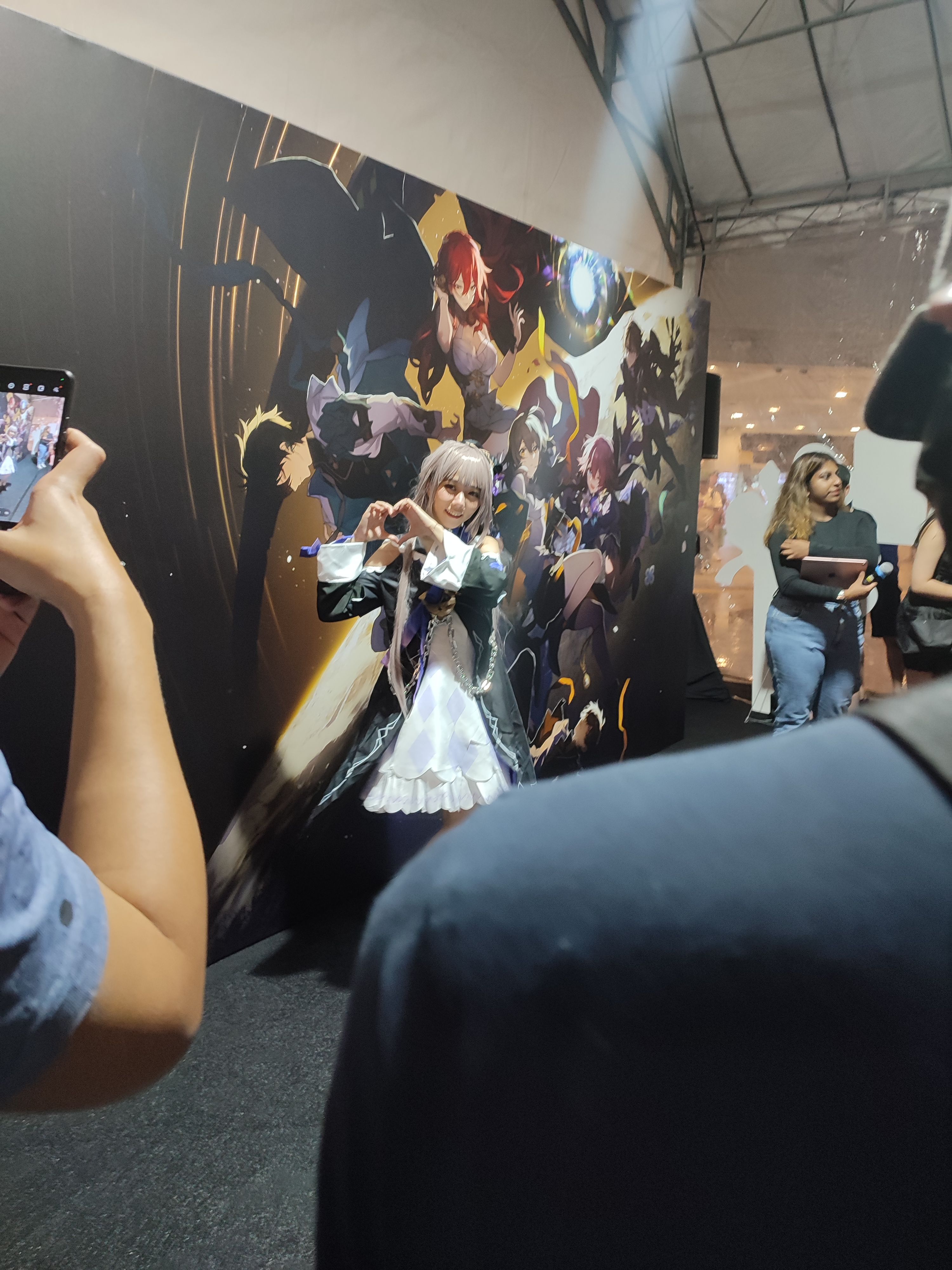 Ehehh met a cosplayer at hsr event Honkai: Star Rail | HoYoLAB