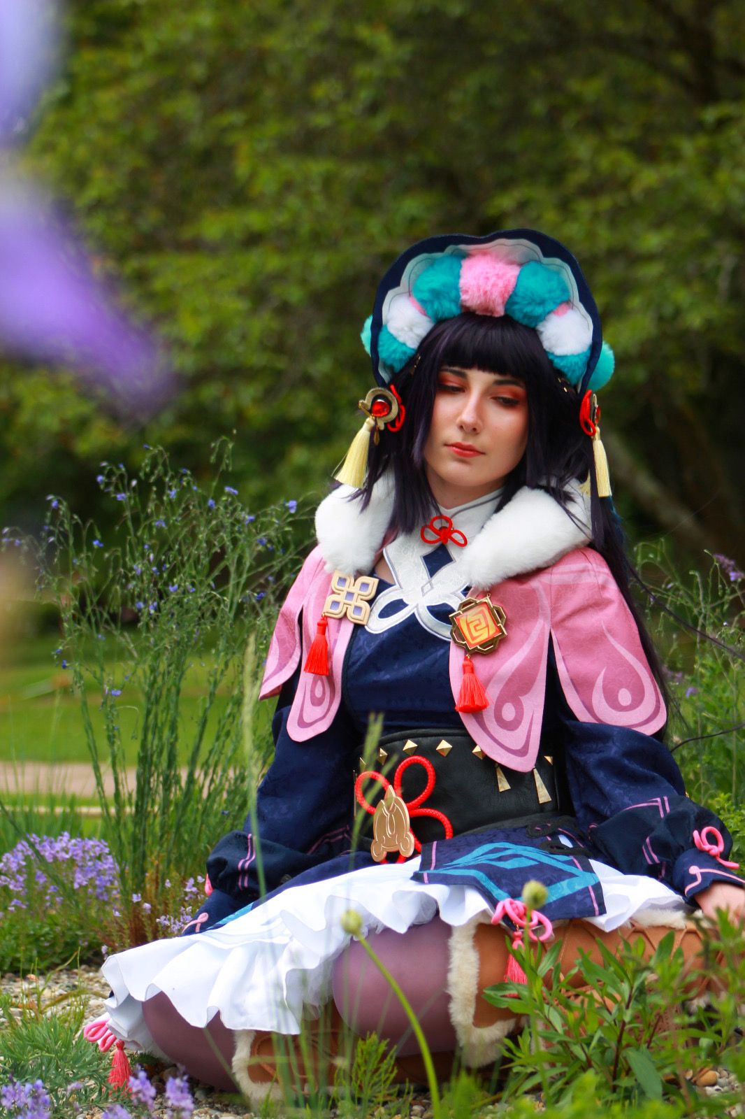 First look at pictures from my new Yunjin Photoshoot!? 👀🌷 Genshin ...