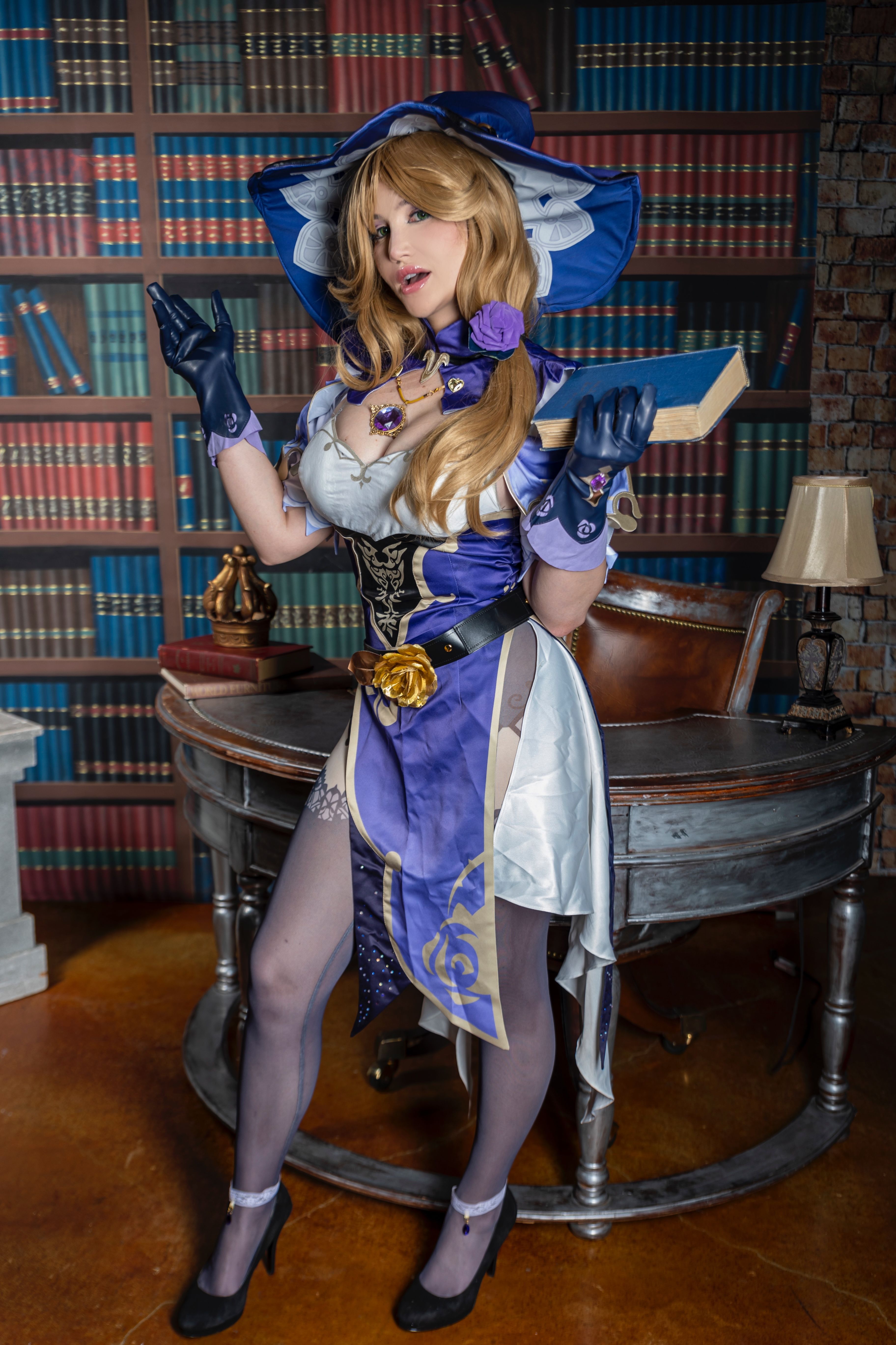 Lisa 💜 Genshin Impact | HoYoLAB