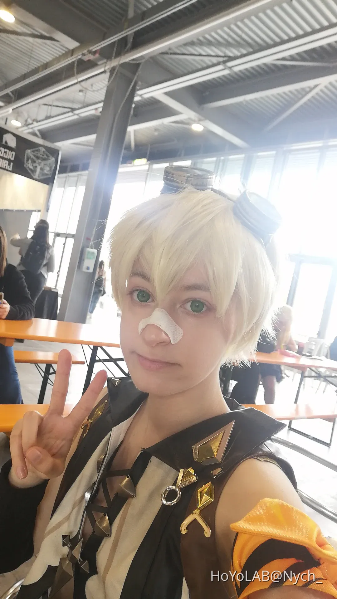 Bennett cosplay! Genshin Impact | HoYoLAB