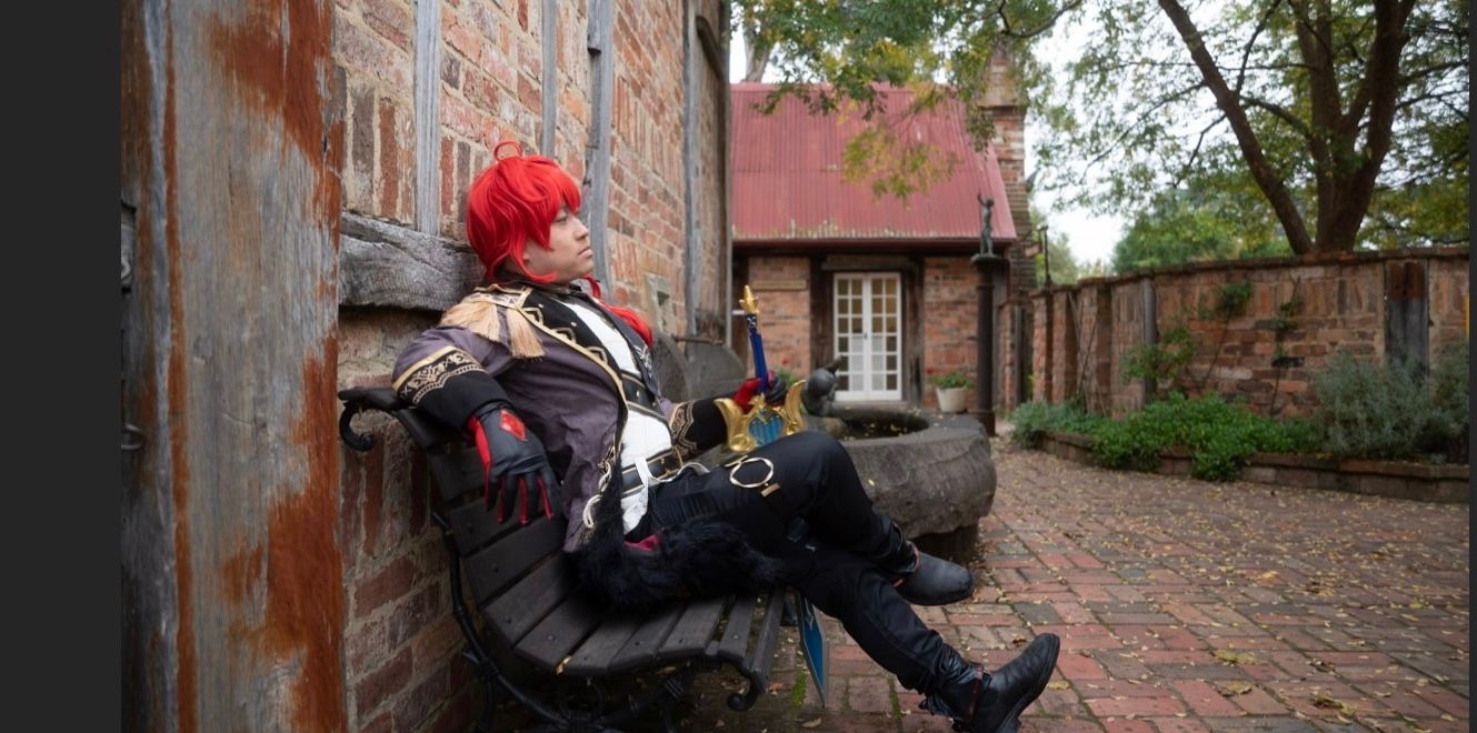 Chilling out at Dawn Winery ~ 🍷🔥🗡️ Diluc cosplay | HoYoLAB