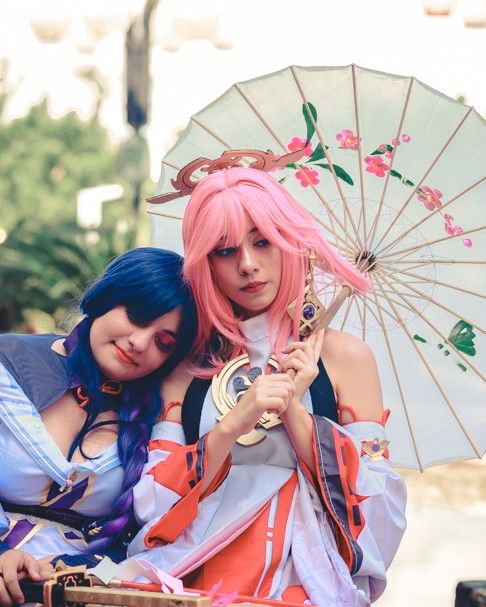 Raiden e Miko Genshin Impact | HoYoLAB