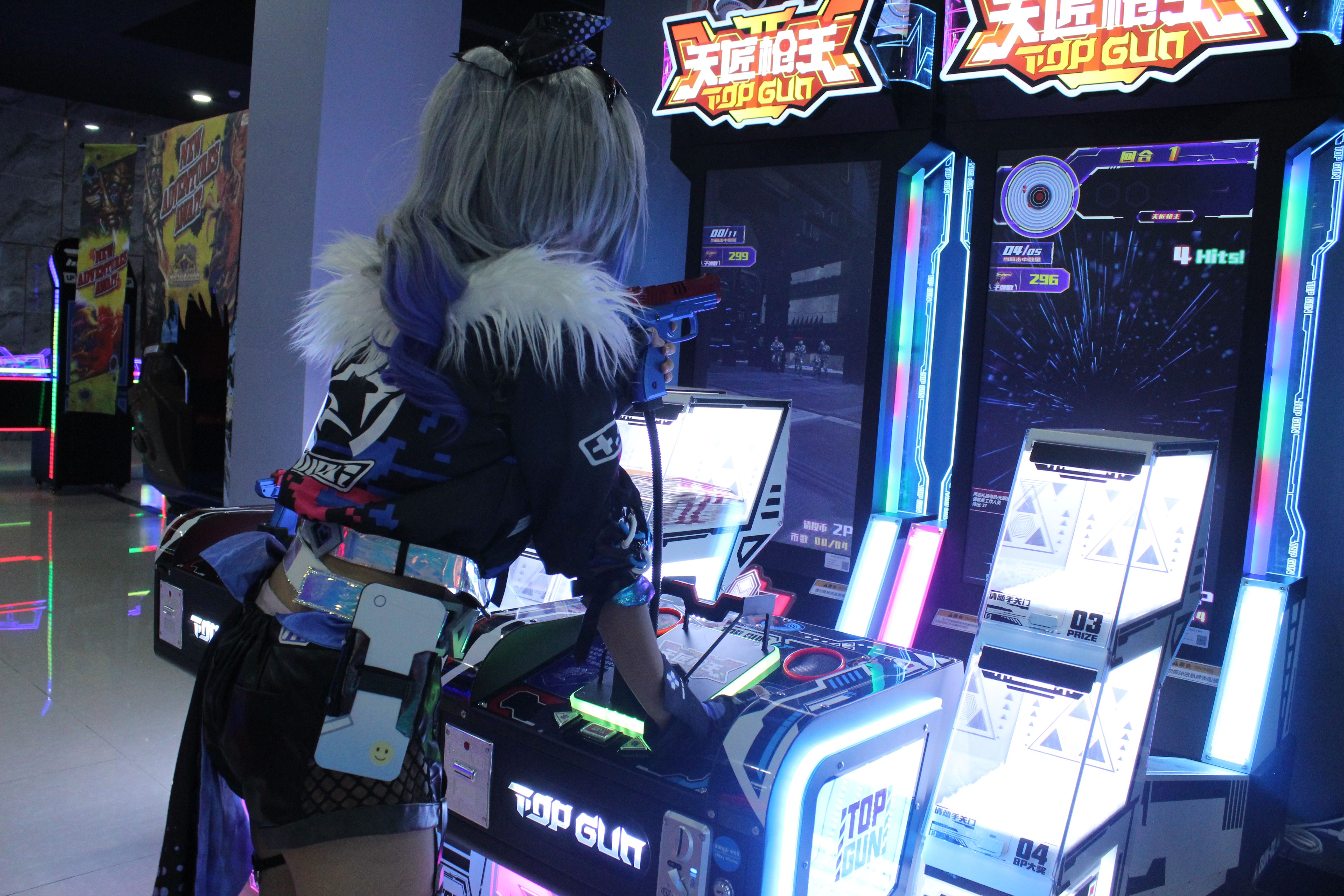 Pov: You're on arcade date with Silverwolf Honkai: Star Rail | HoYoLAB