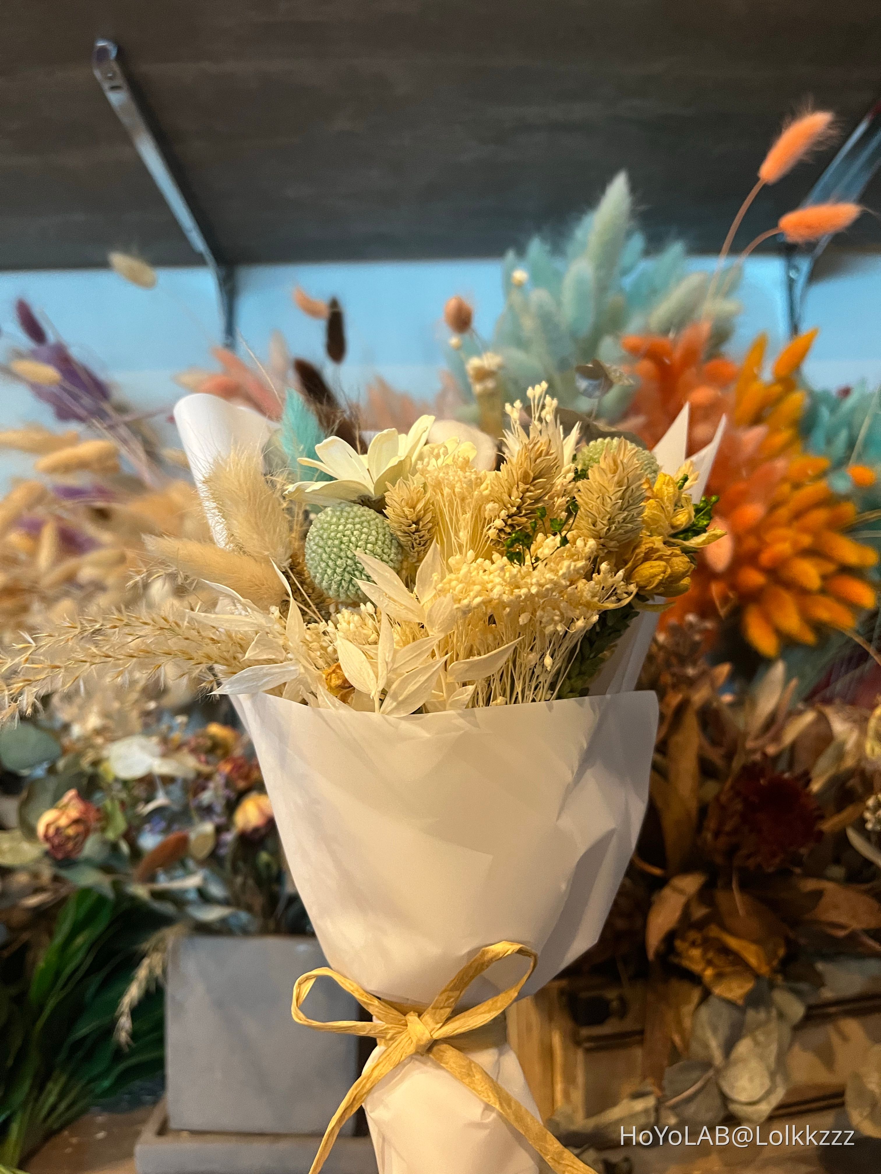 Luocha flower bouquet