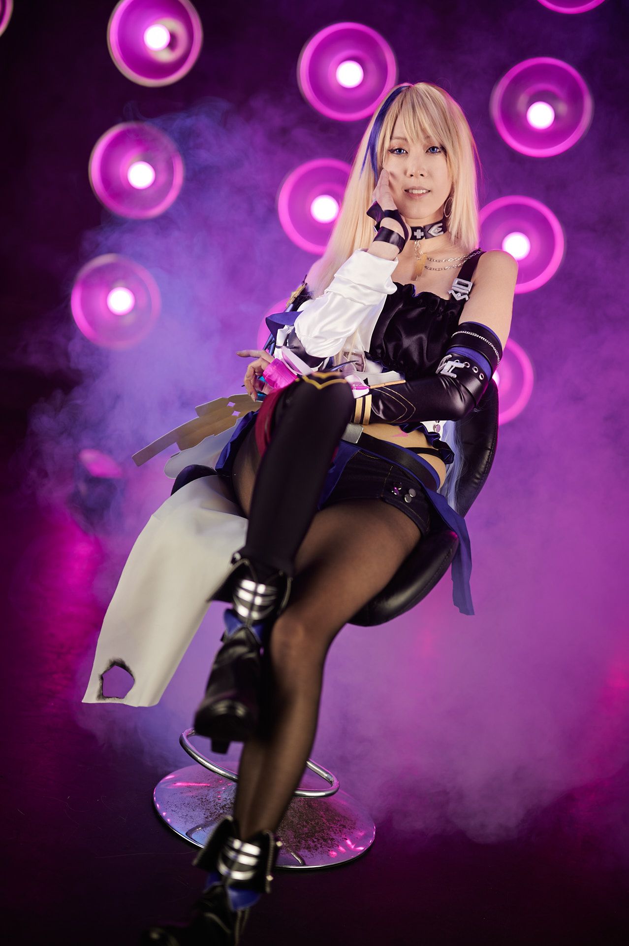 Serval studio shoot Honkai: Star Rail | HoYoLAB