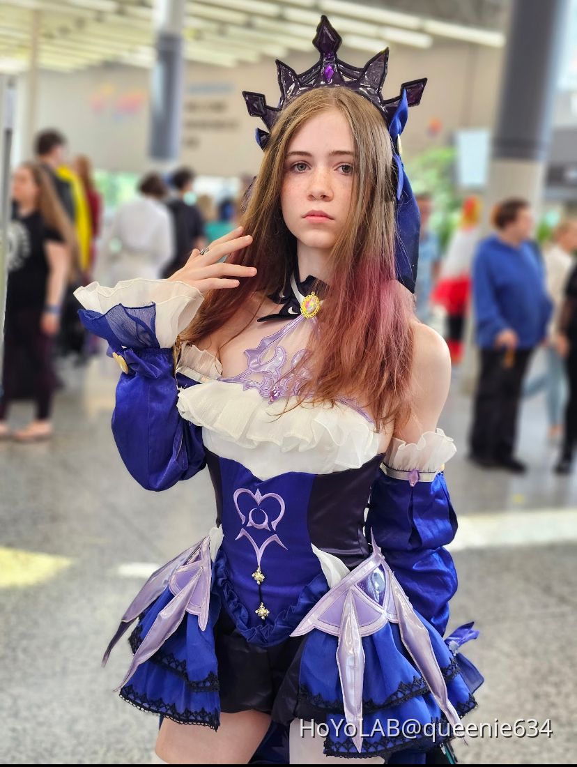 my fischl cosplay this year Genshin Impact | HoYoLAB