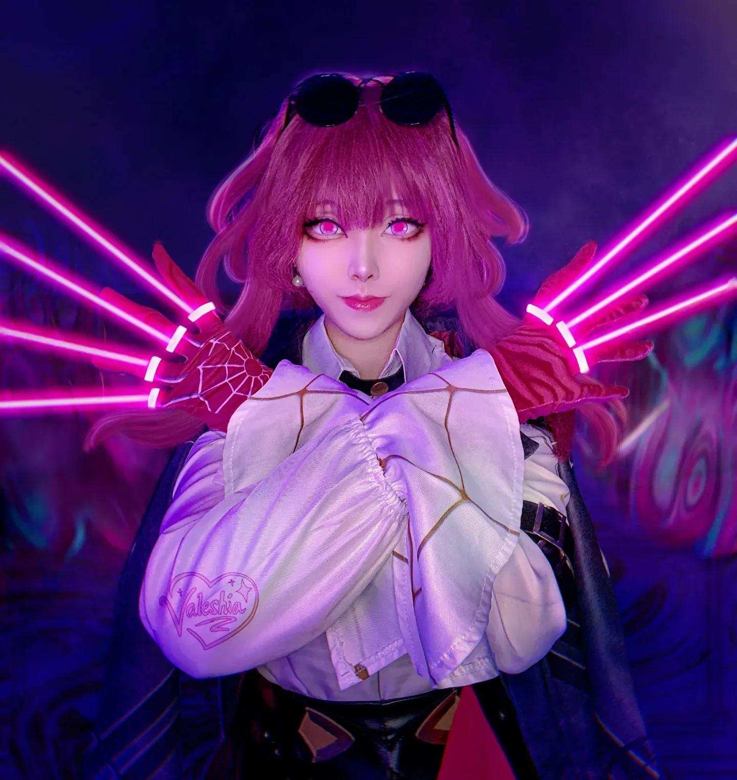 Kafka cosplay based on her trailer vid! Honkai: Star Rail | HoYoLAB