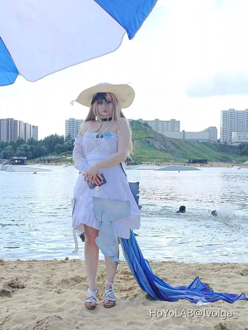 Summer flame chasers! 🔥 photoshoot backstage Honkai Impact 3rd | HoYoLAB