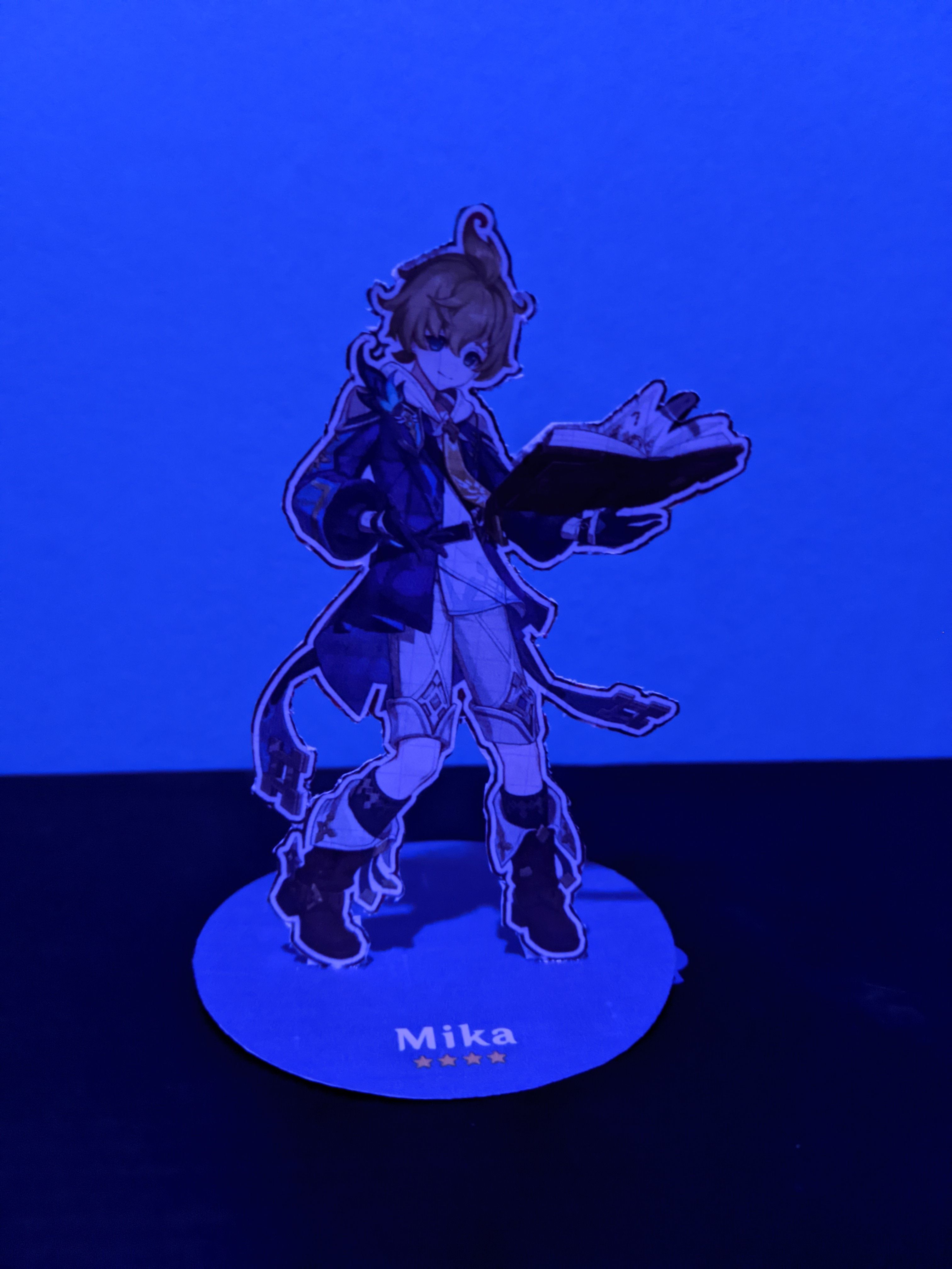 Mika en statue papier Genshin Impact | HoYoLAB