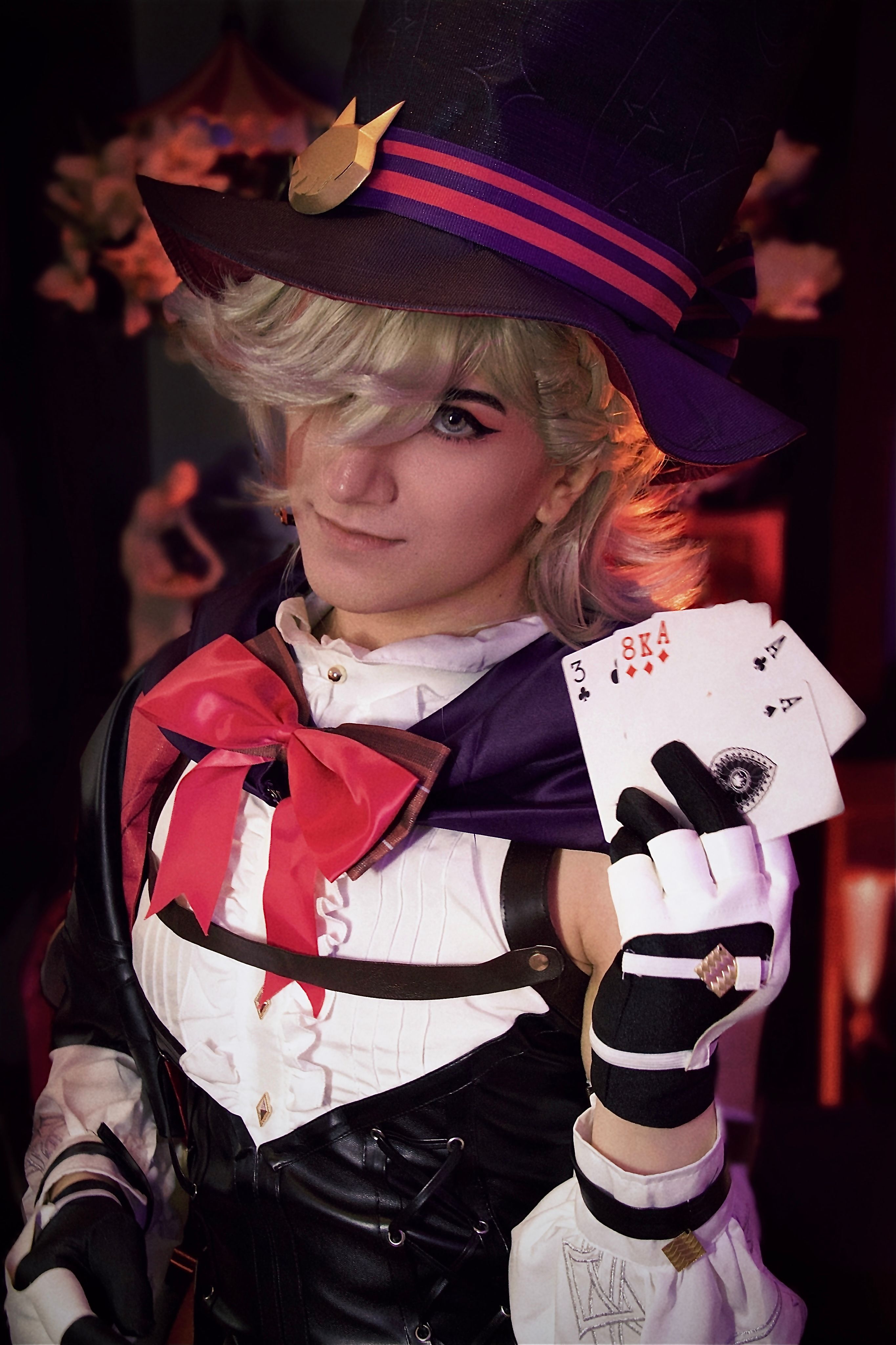 Lyney cosplay Genshin Impact | HoYoLAB