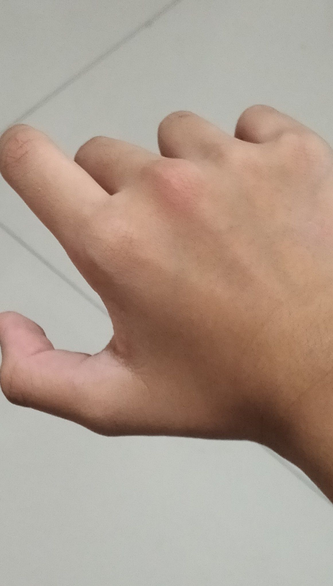 my friend said that my hands look like a male ? | HoYoLAB